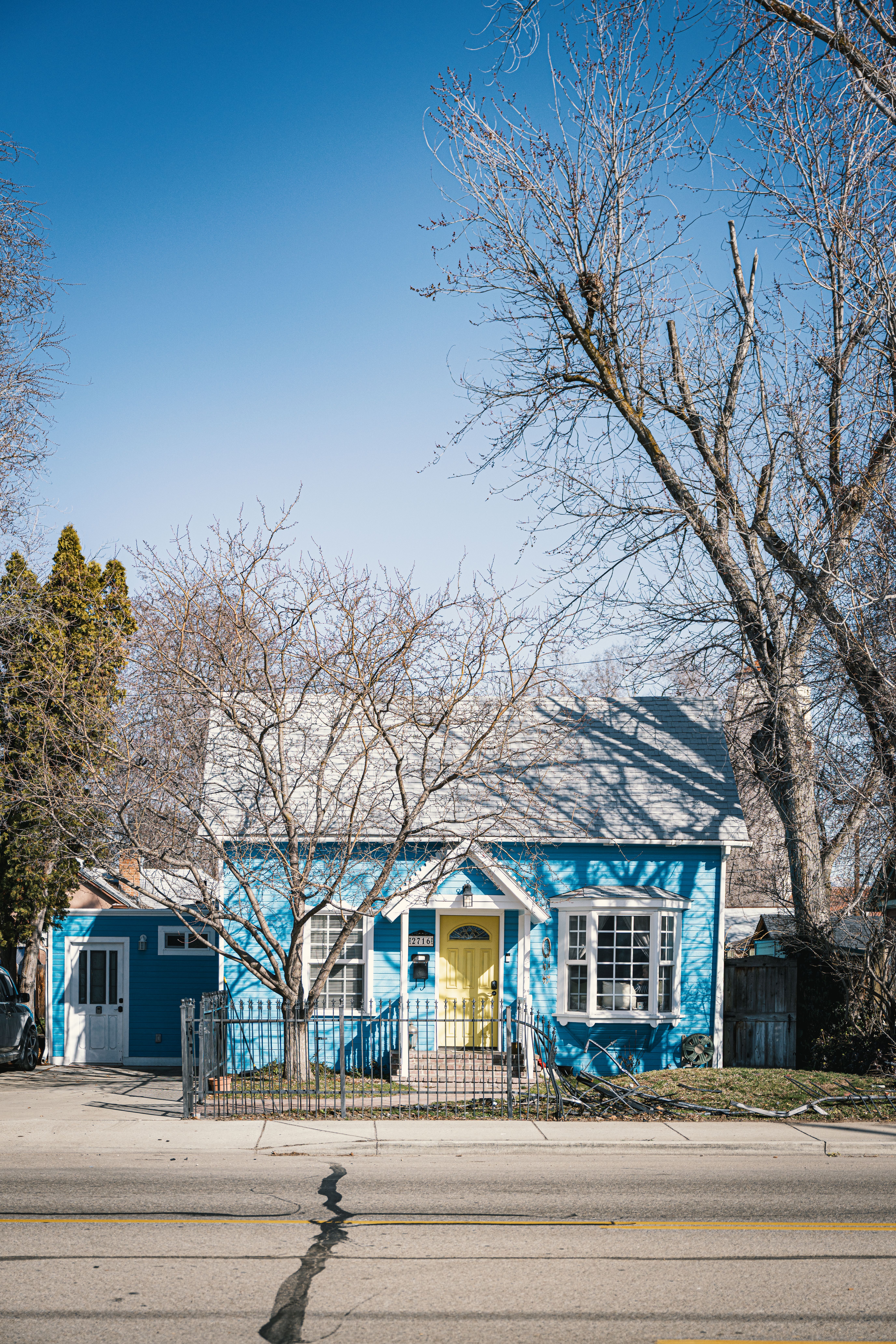 Charming Blue House in Boise, Idaho in Winter · Free Stock Photo
