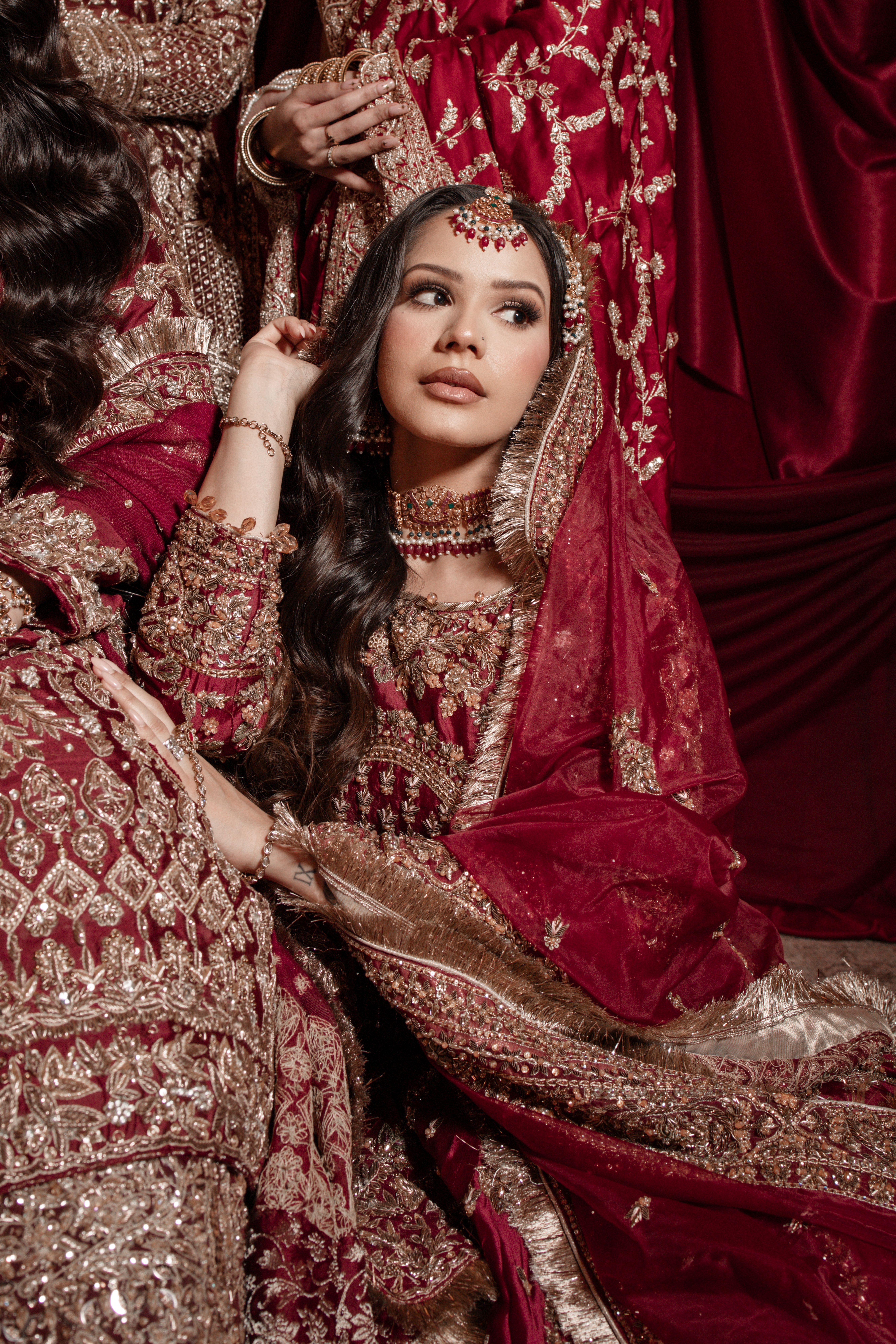 Elegant South Asian Bridal Fashion Portrait · Free Stock Photo