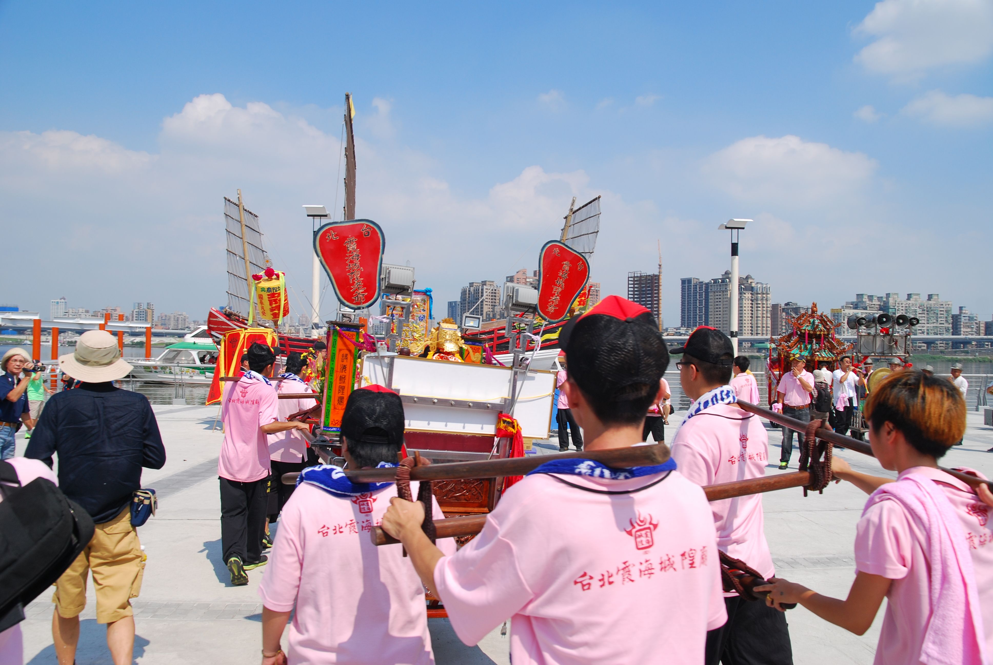 Colorful Traditional Asian Parade Outdoor Event · Free Stock Photo