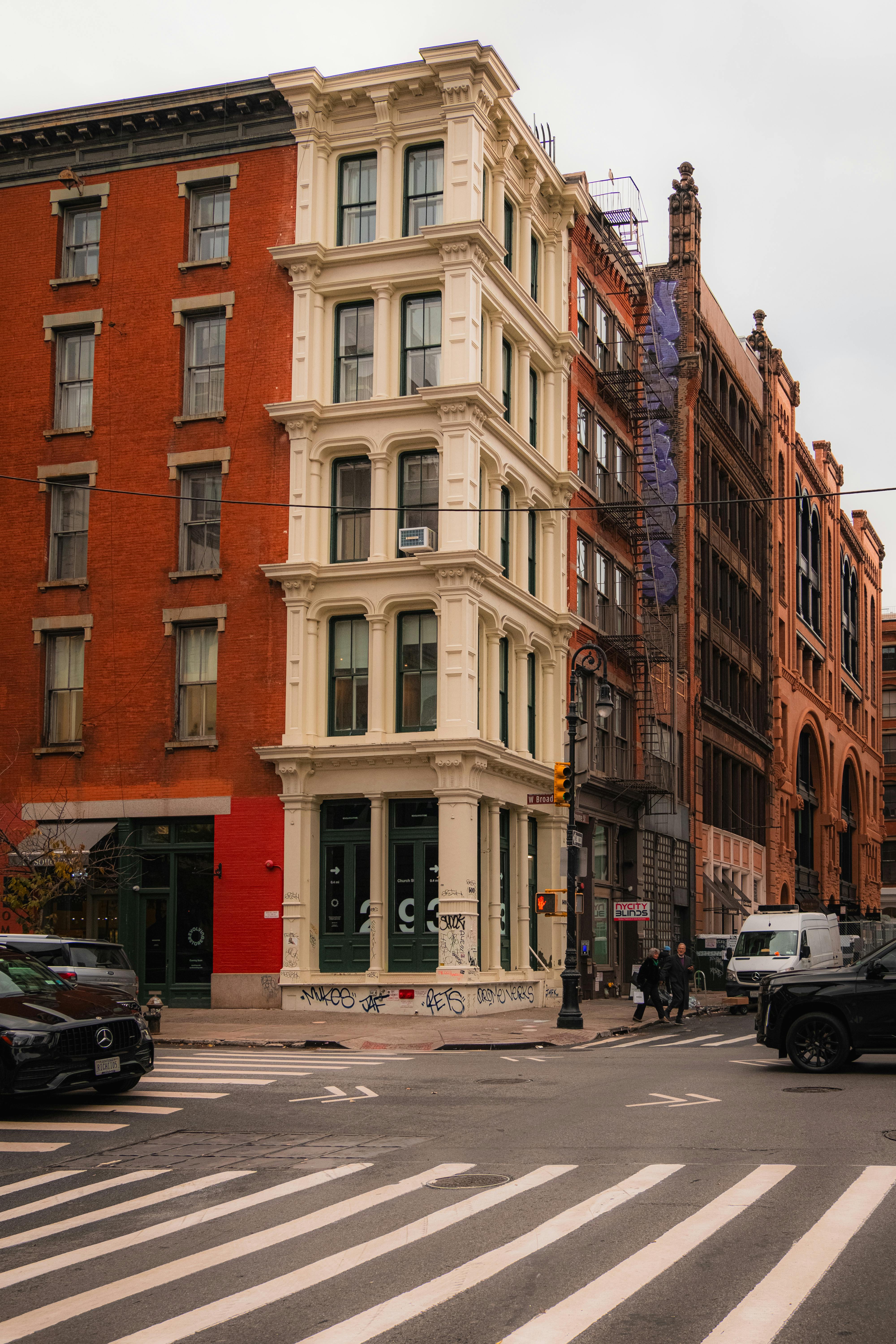 Historic Urban Architecture on a New York Street · Free Stock Photo