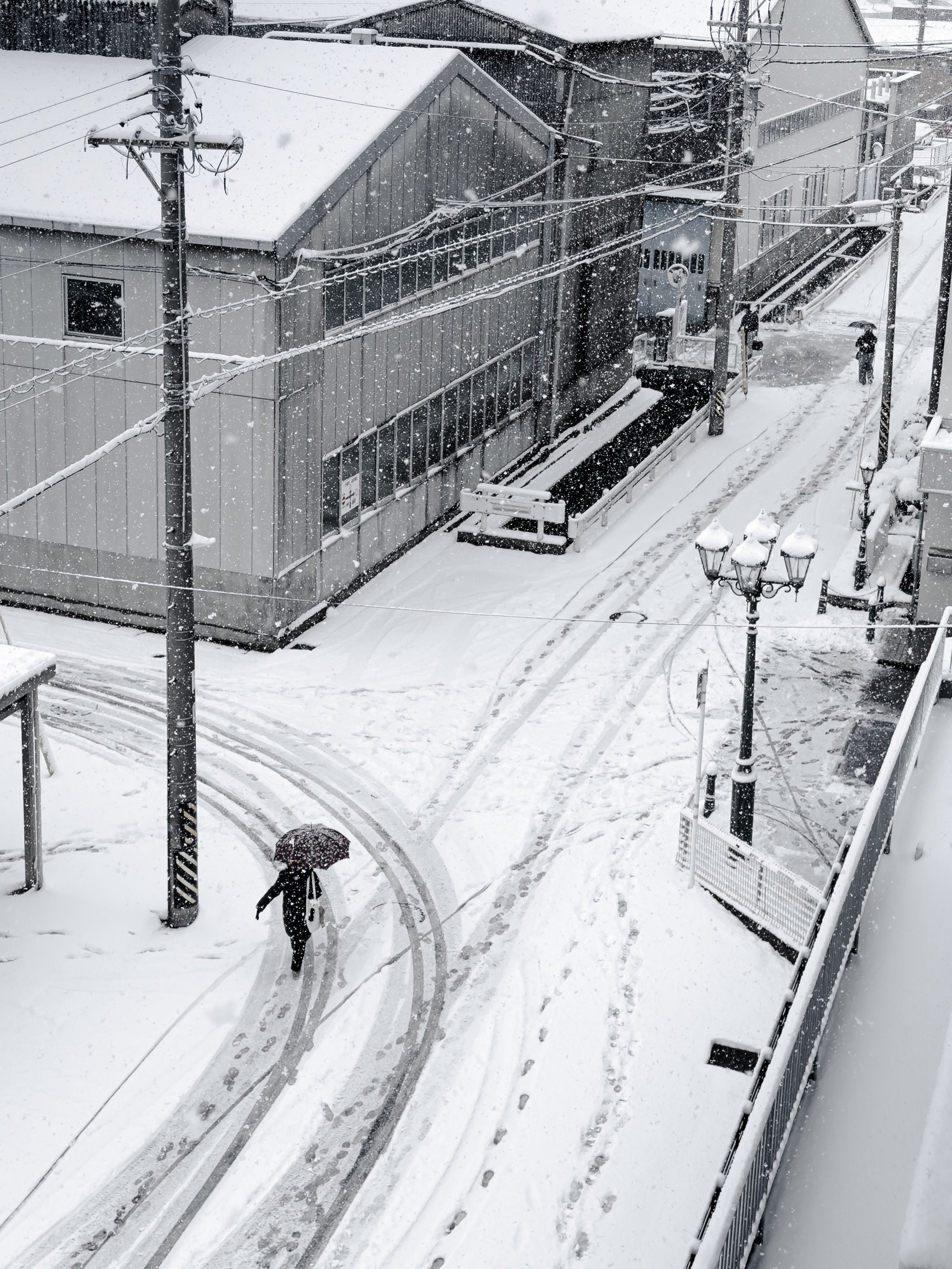 City Tracks Photos, Download The BEST Free City Tracks Stock Photos ...