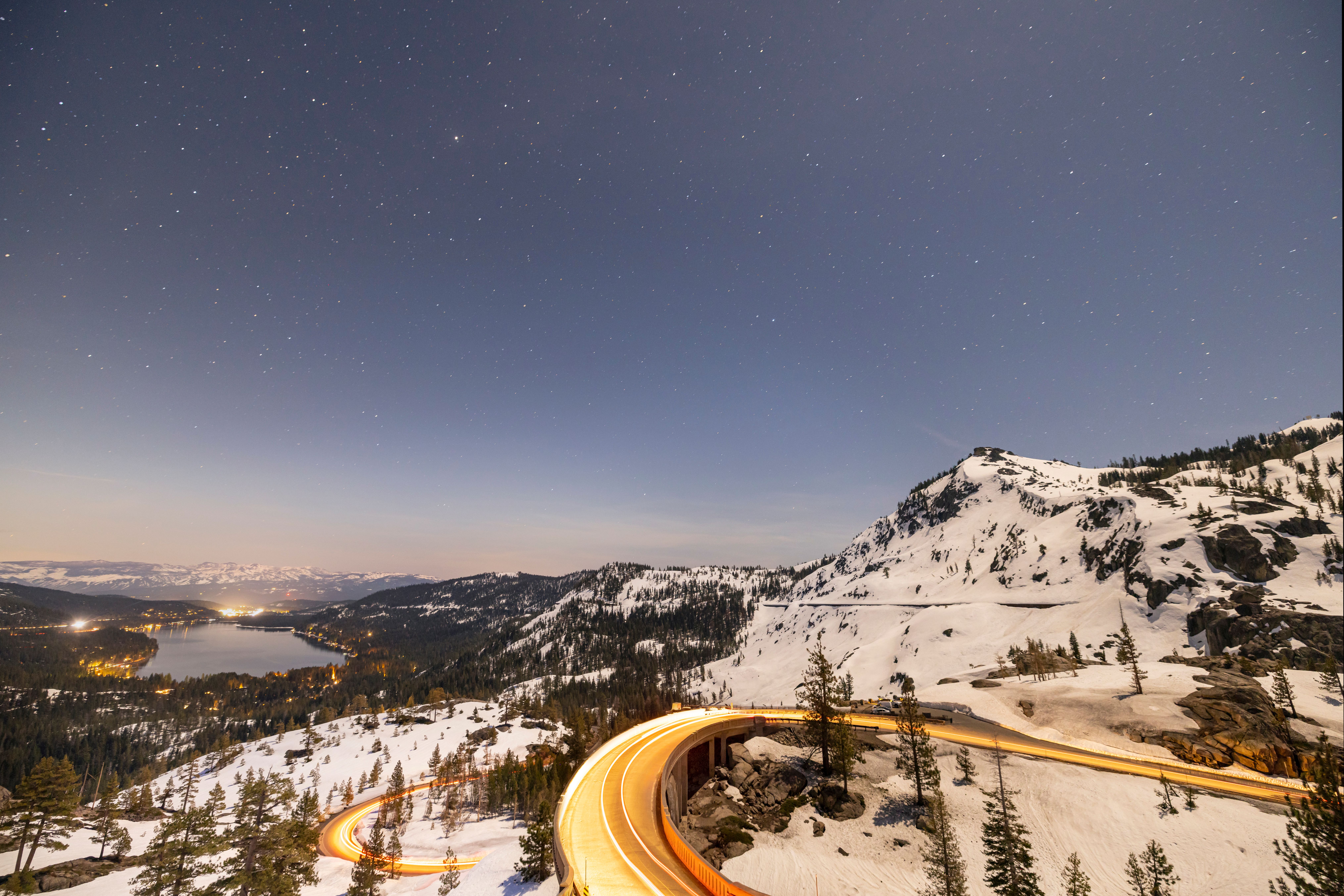 Starry Night at Donner Pass with Snow-Covered Mountains · Free Stock Photo