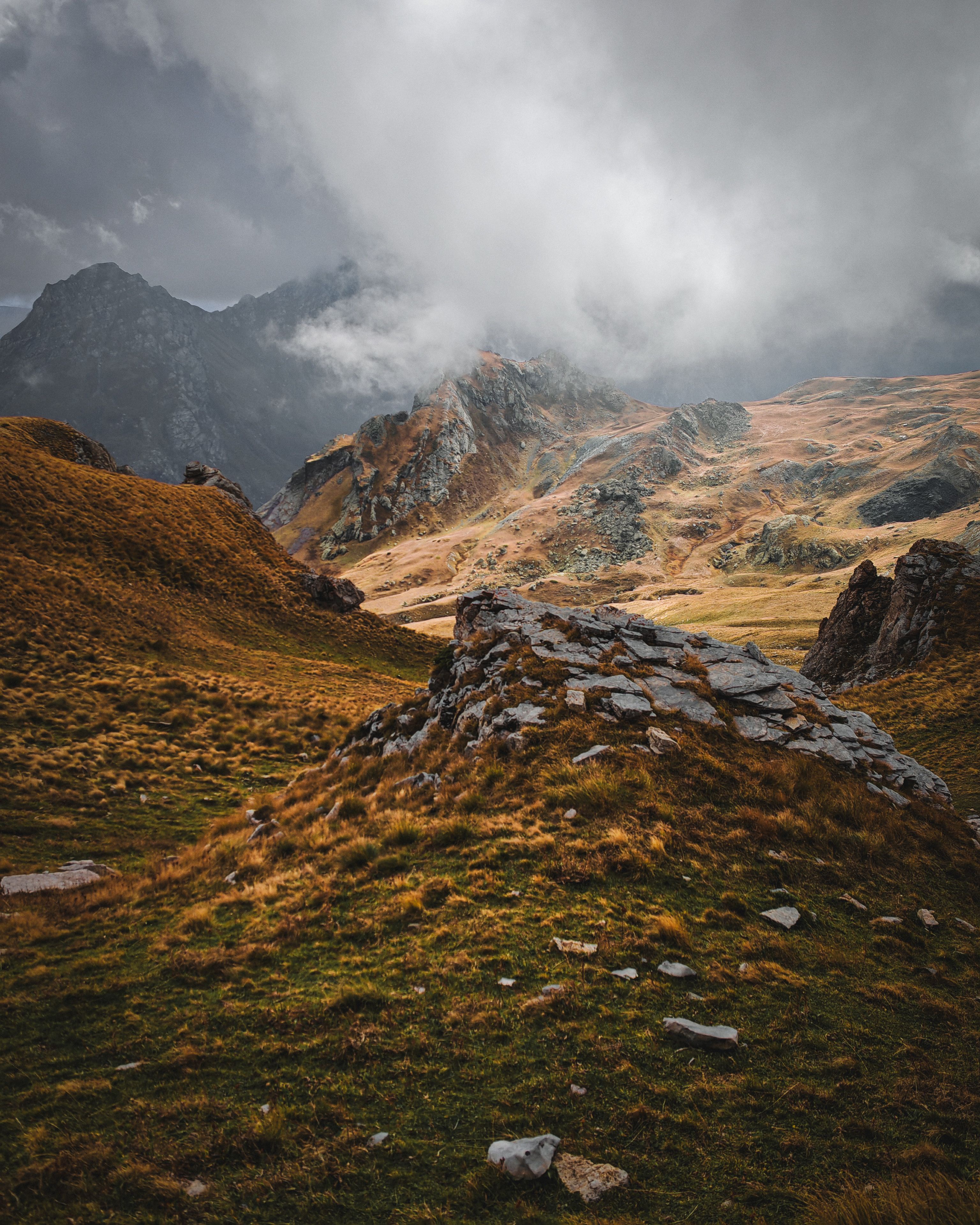 Beautiful Mountain Landscapes Photos, Download The BEST Free Beautiful ...