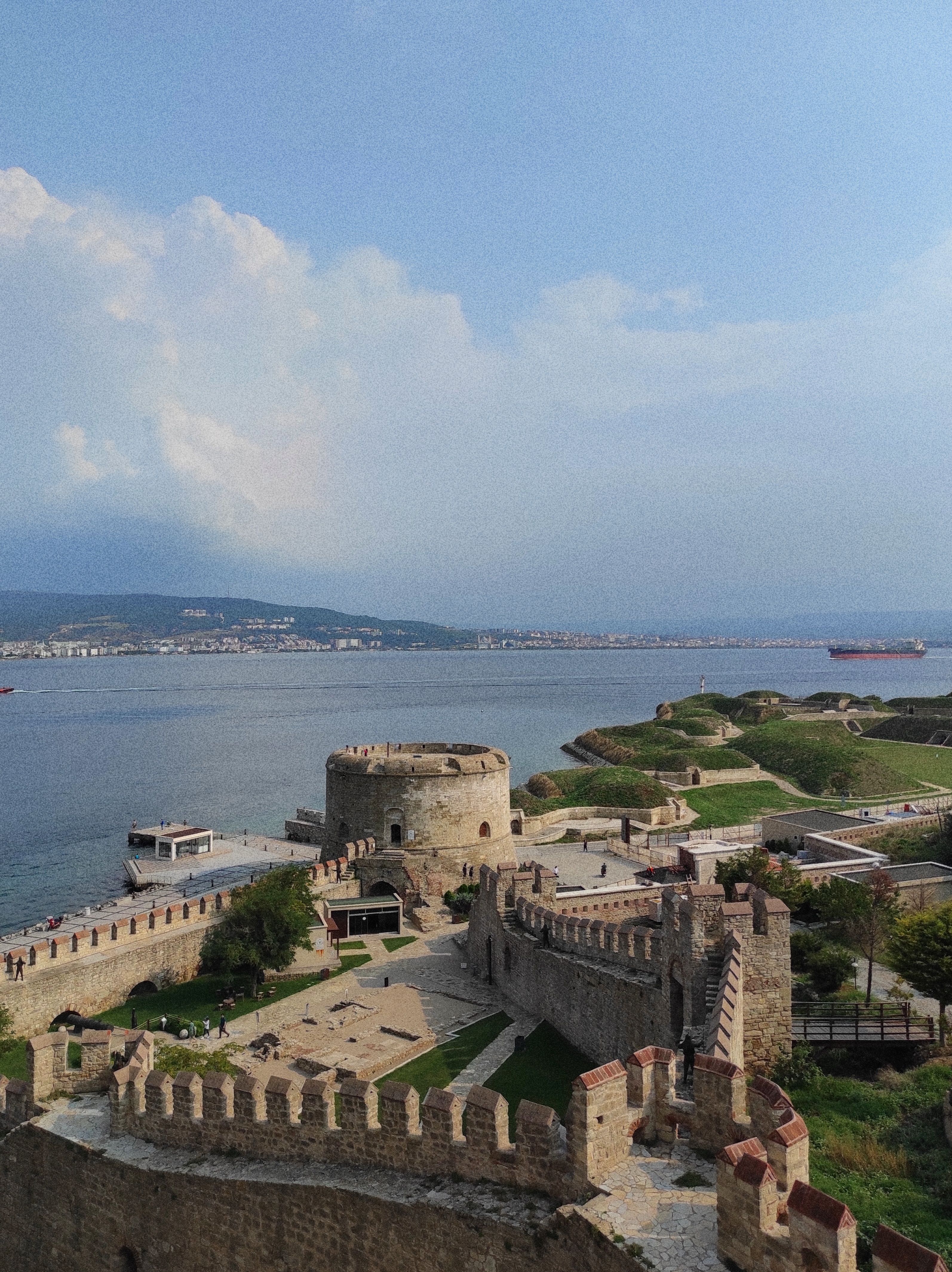 Historical Castle Overlooking Scenic Waterfront · Free Stock Photo