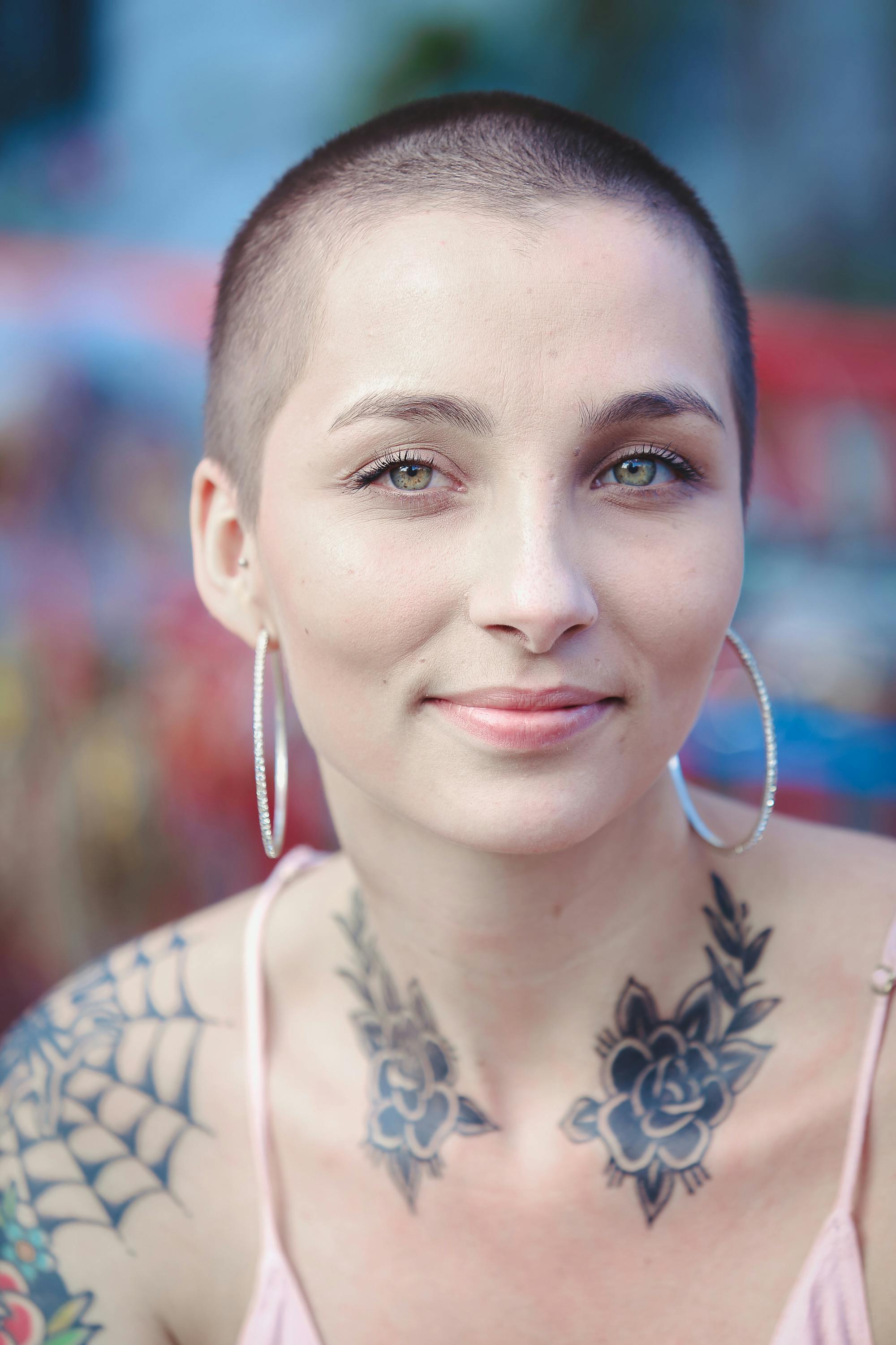 Necked Woman Photos, Download The BEST Free Necked Woman Stock Photos ...