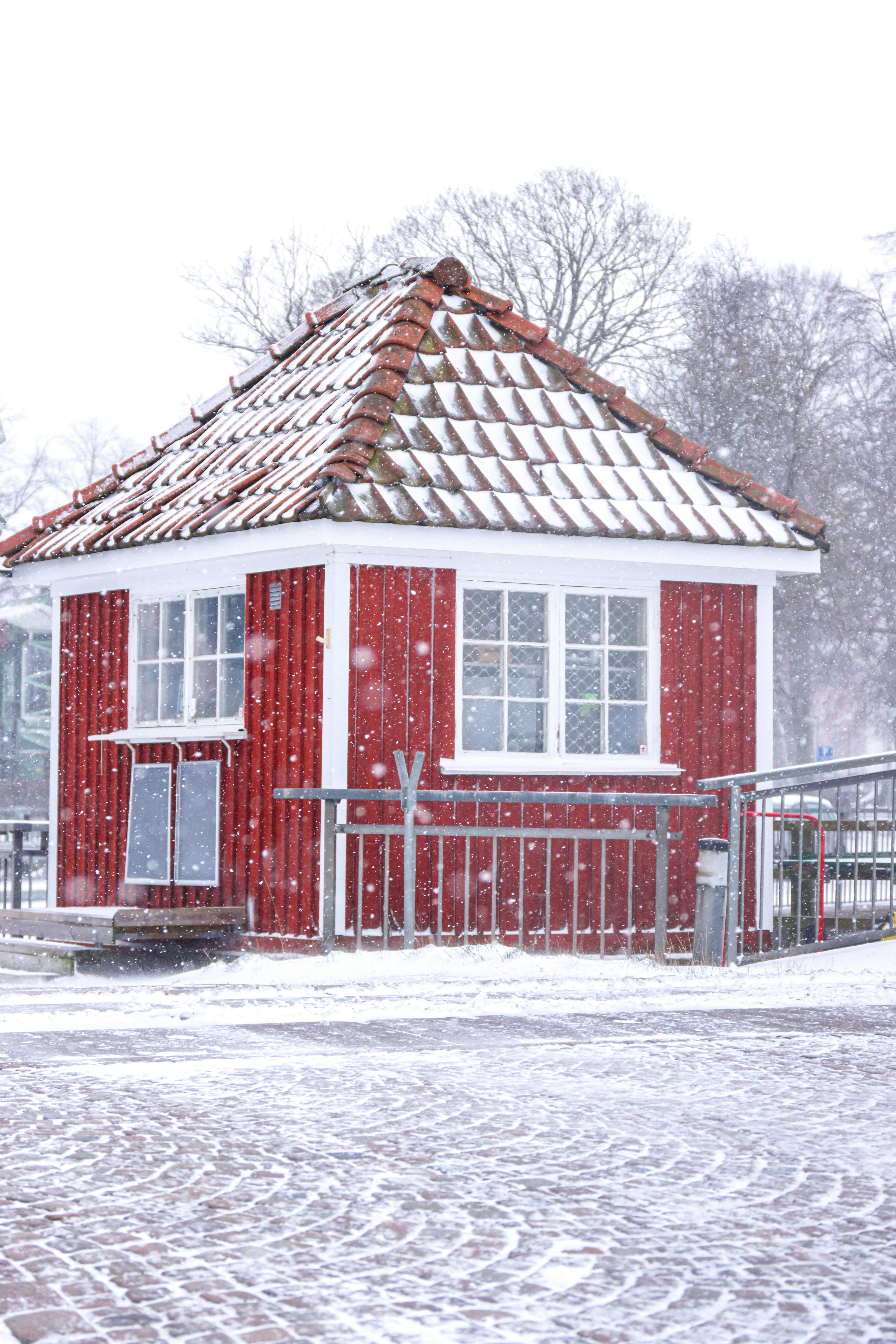 Traditional Build Photos, Download The BEST Free Traditional Build ...