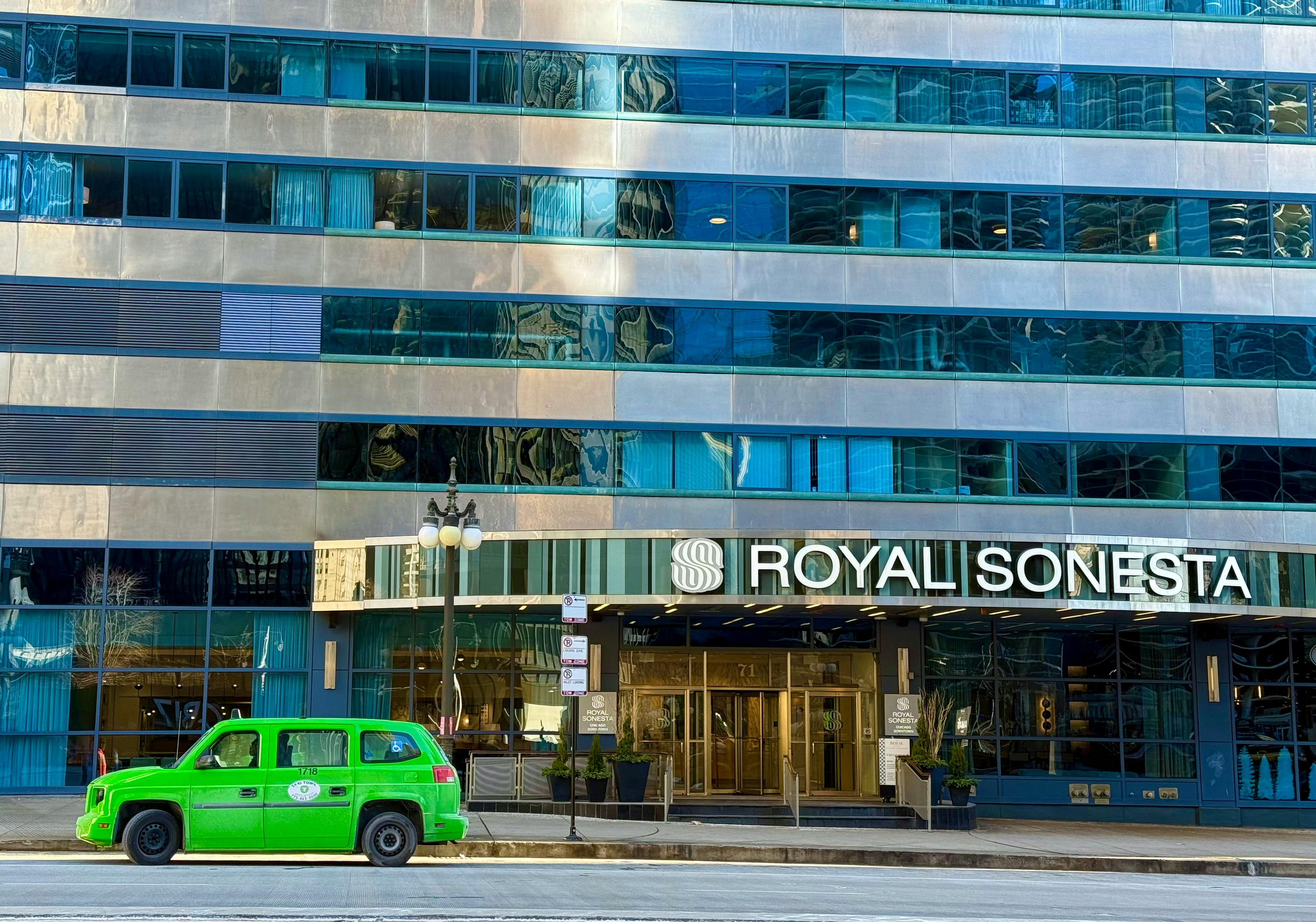 Chicago Gangs Photos, Download The BEST Free Chicago Gangs Stock Photos ...