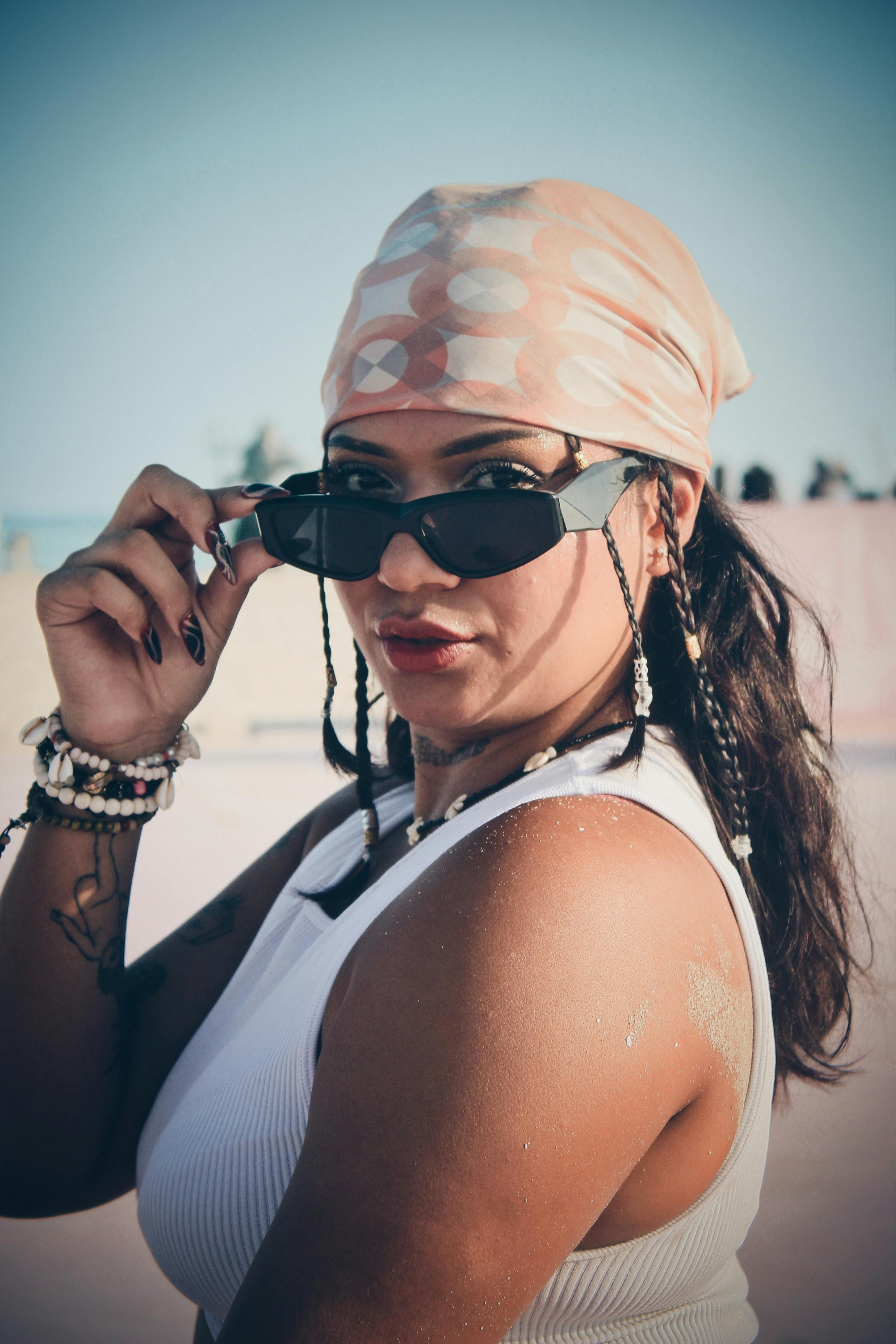 Stylish Woman at Beach in Progreso, Mexico · Free Stock Photo