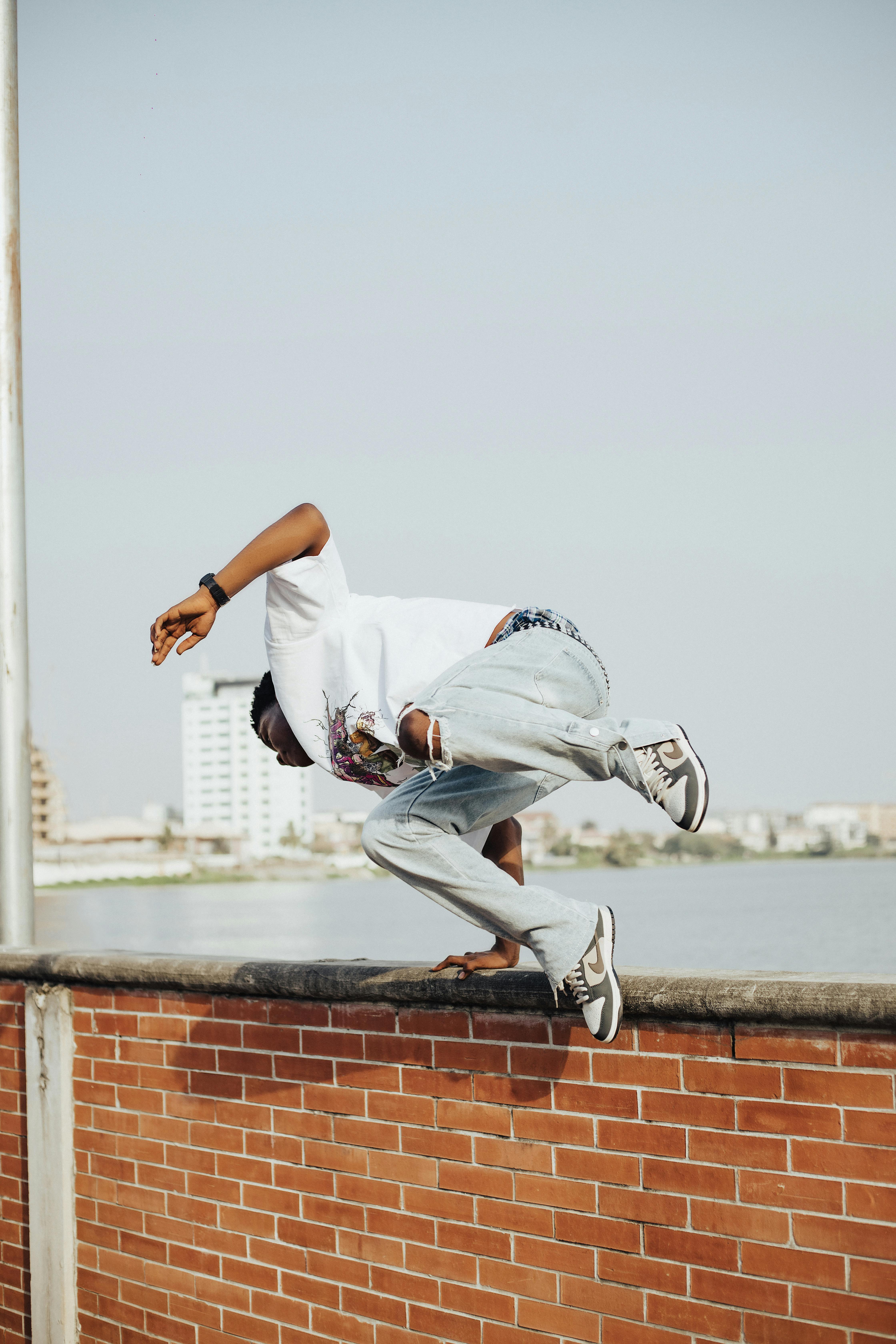 Banji Jumping Photos, Download The BEST Free Banji Jumping Stock Photos ...