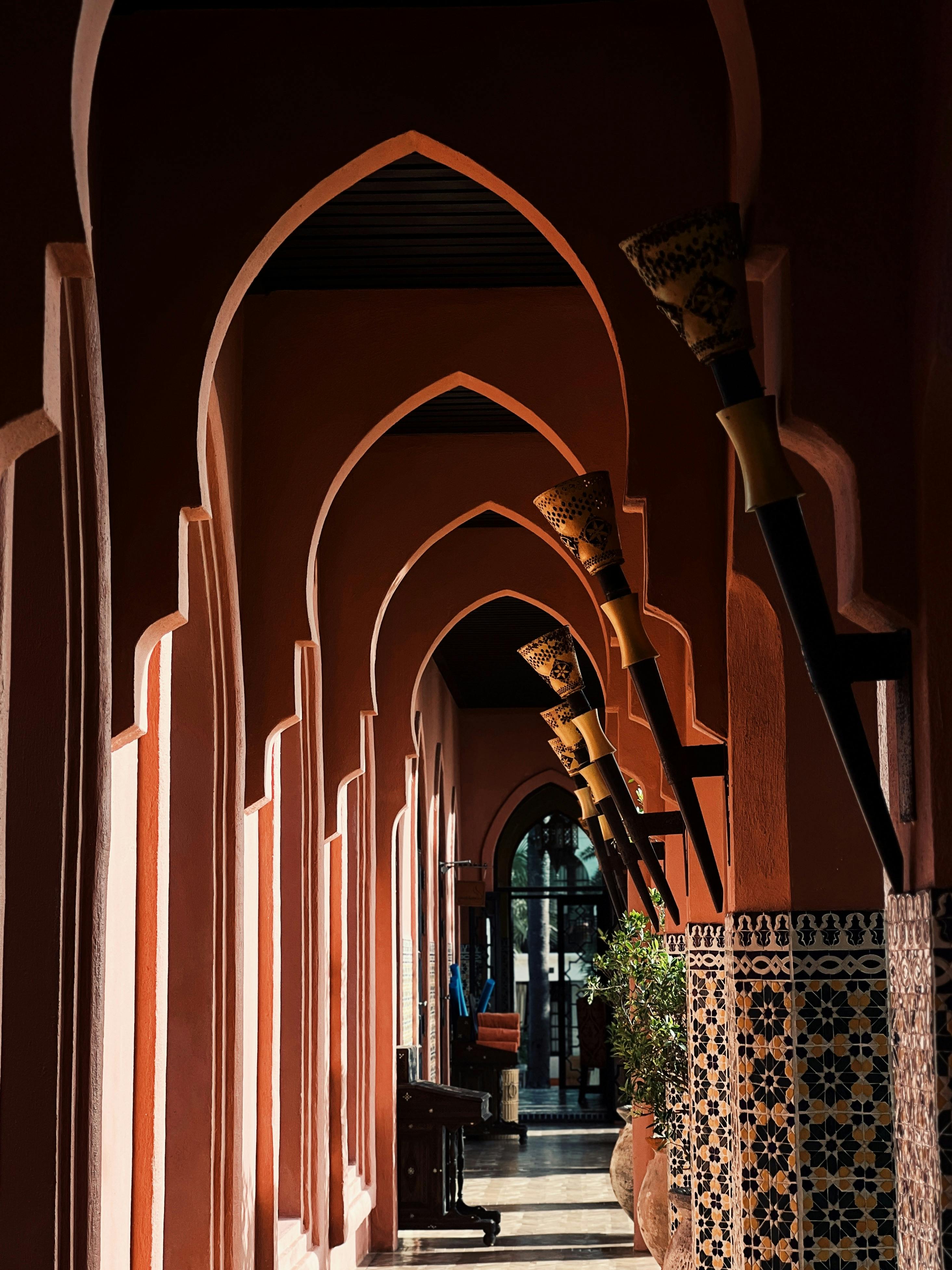 Beautiful Moroccan Architecture Corridor with Arches · Free Stock Photo