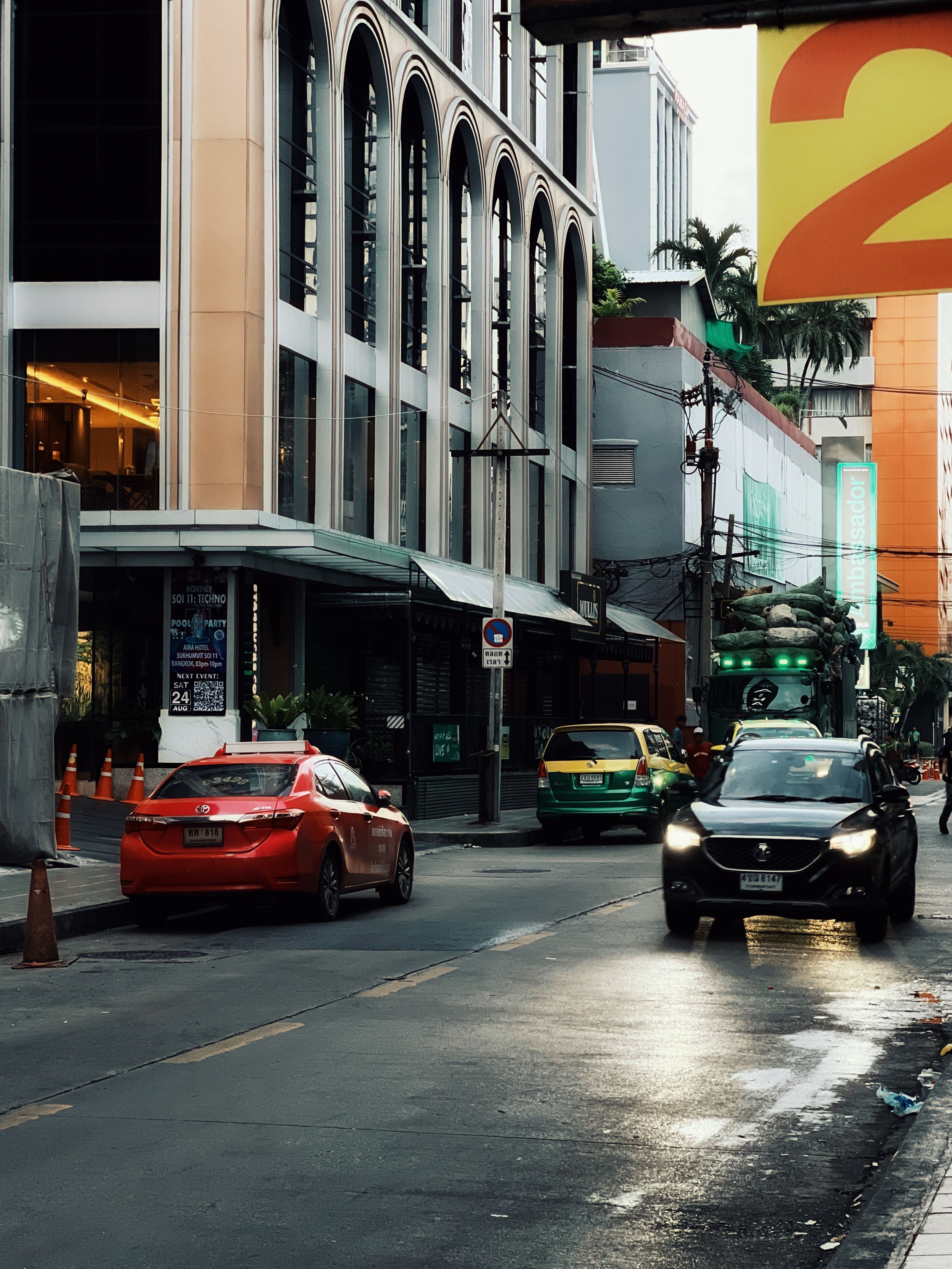 2 Cars Photos, Download The BEST Free 2 Cars Stock Photos & HD Images