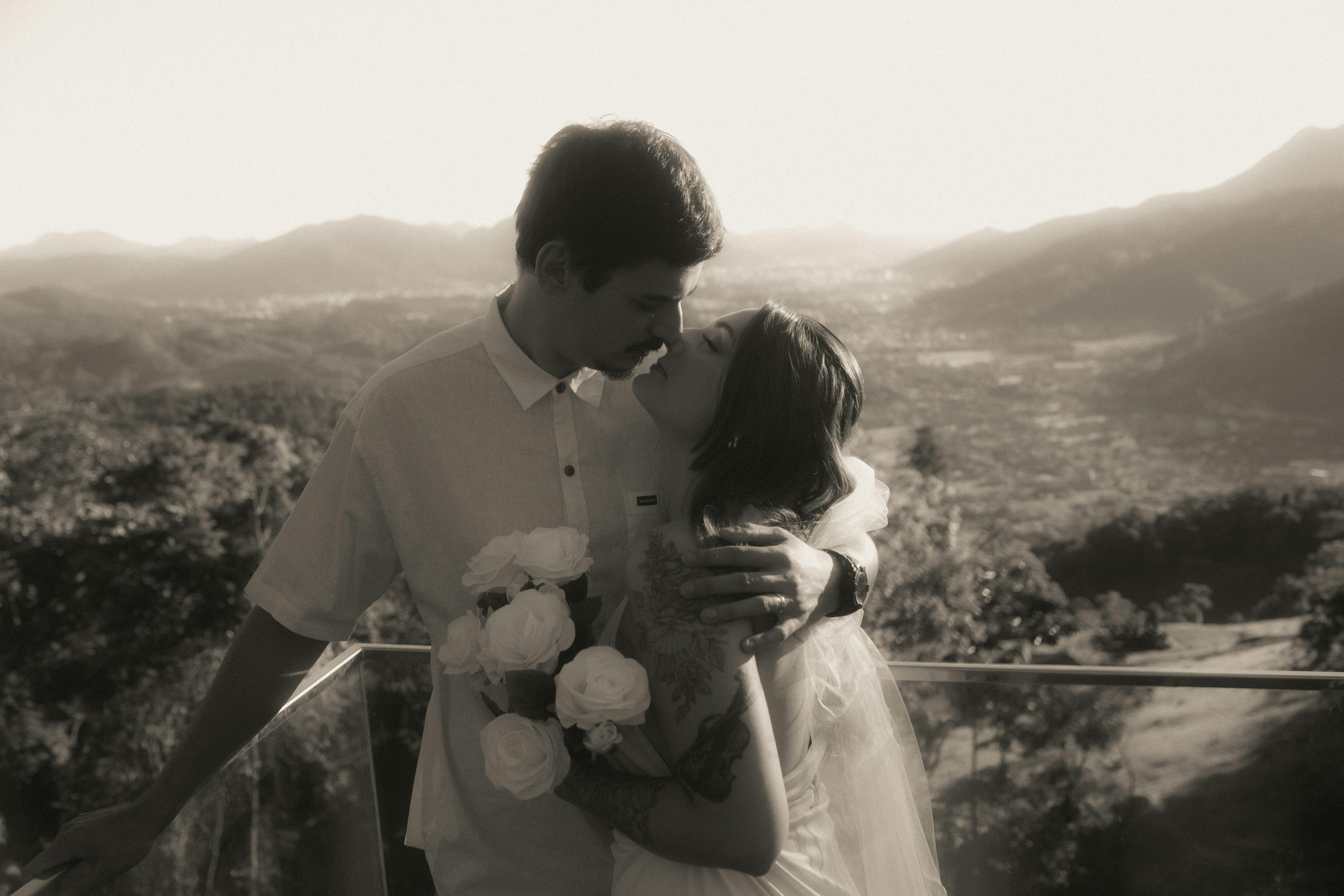 Kiss Texter Photos, Download The BEST Free Kiss Texter Stock Photos ...