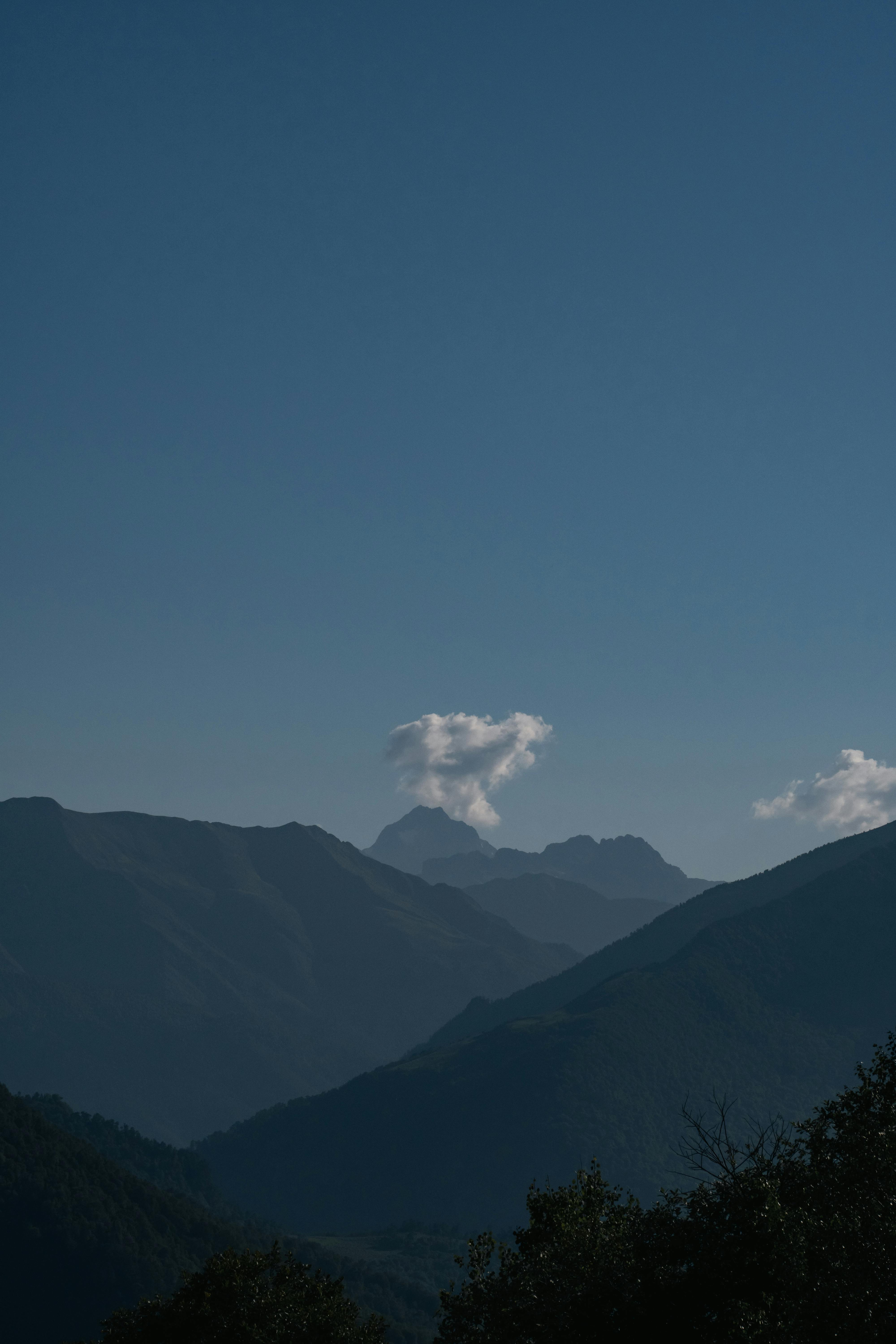 Dramatic Mountain View with Clear Blue Sky · Free Stock Photo