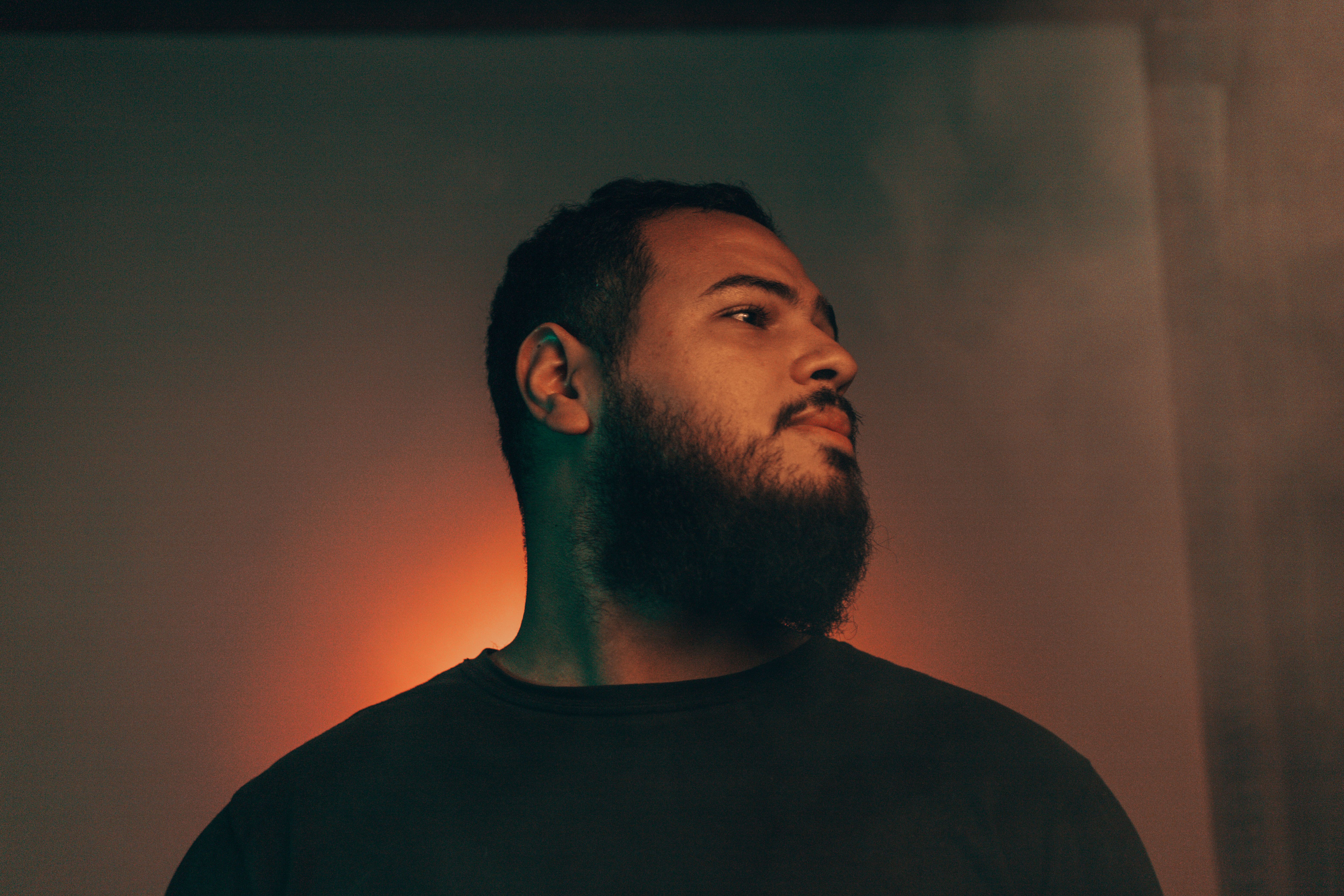 Moody portrait of a man with a beard · Free Stock Photo