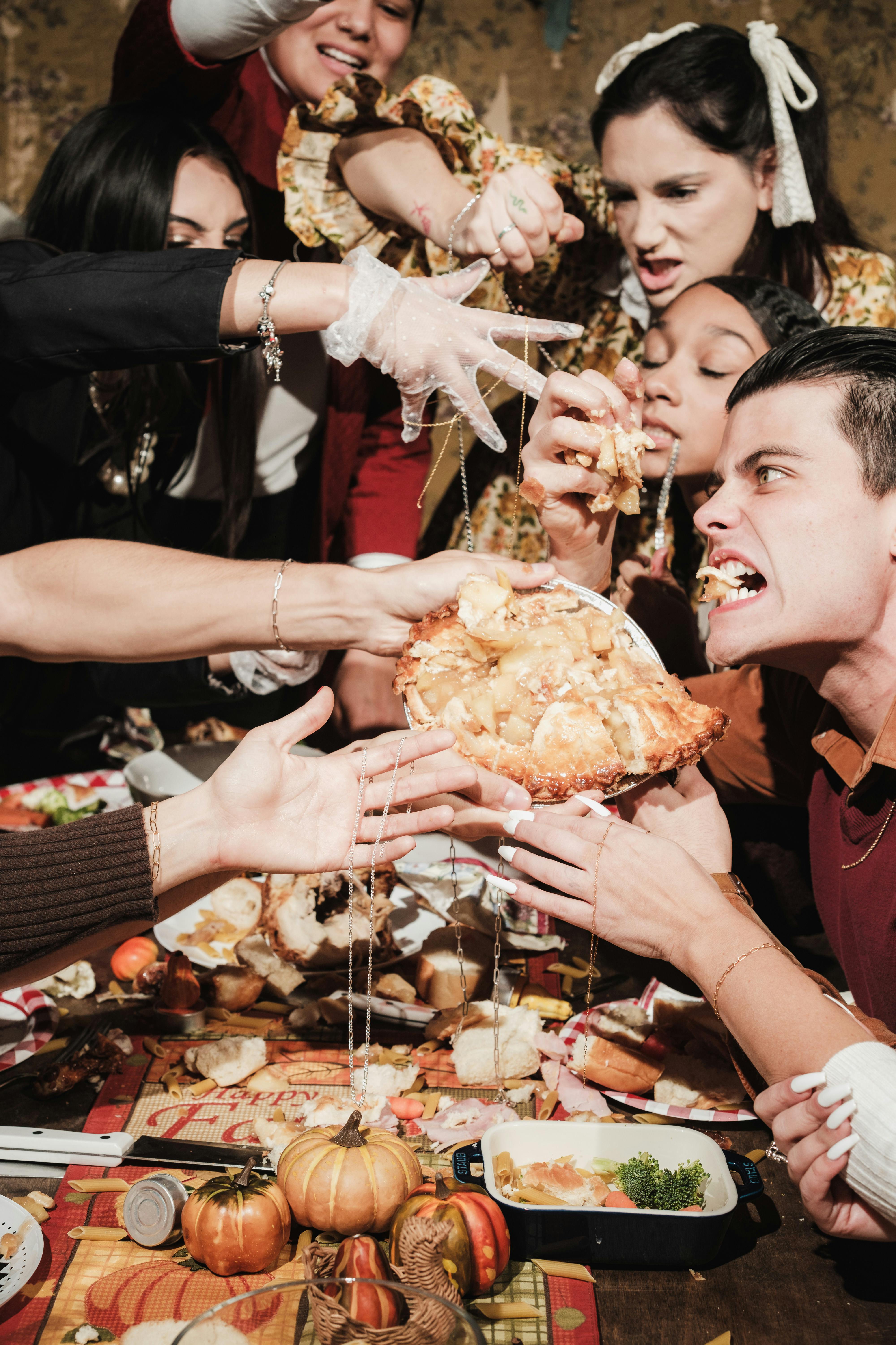 Thanksgiving Food Fight with Friends · Free Stock Photo