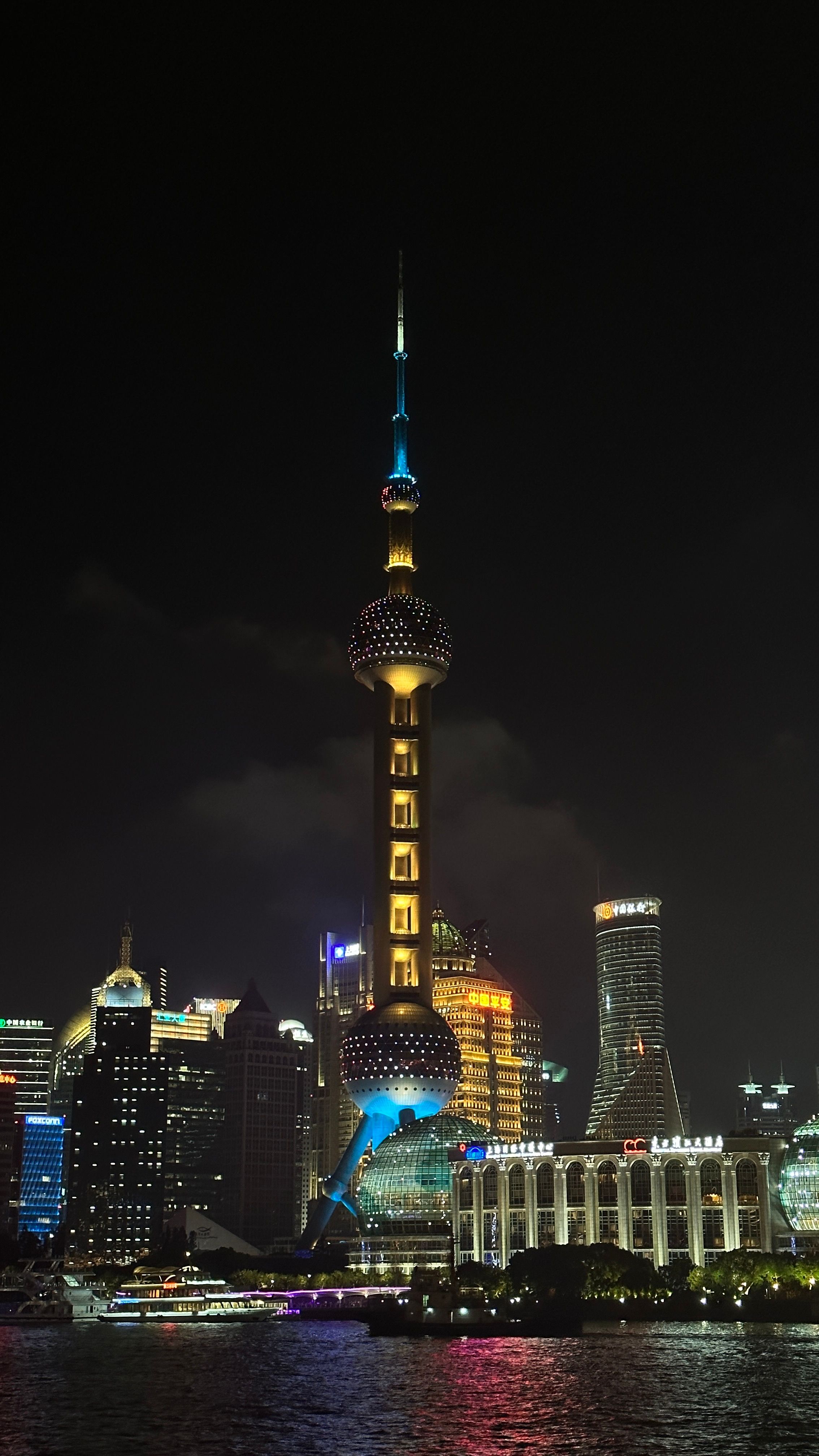 Bright Shanghai Skyline with Iconic Oriental Pearl Tower · Free Stock Photo