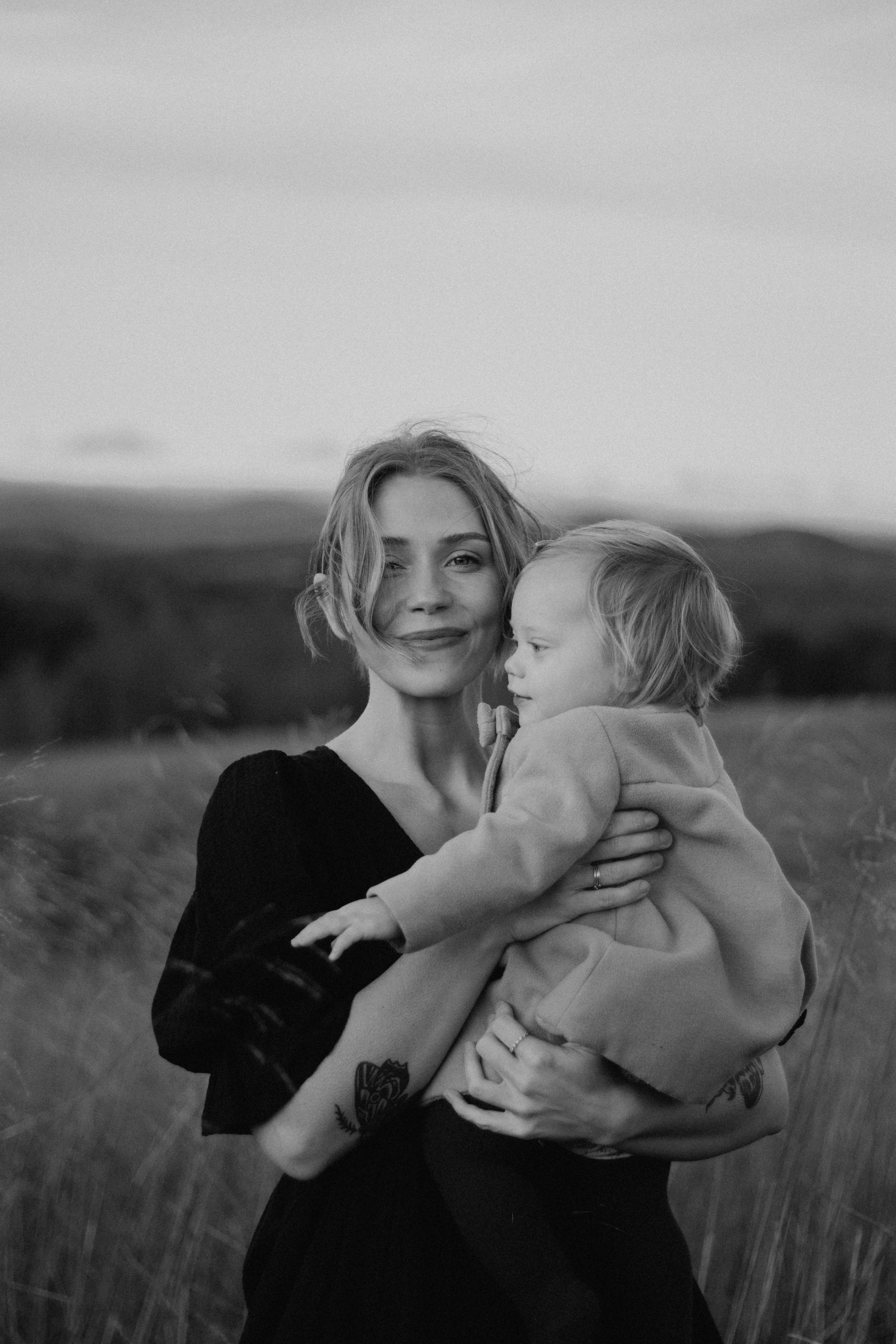 Black and White Portrait of Mother and Child Outdoors · Free Stock Photo