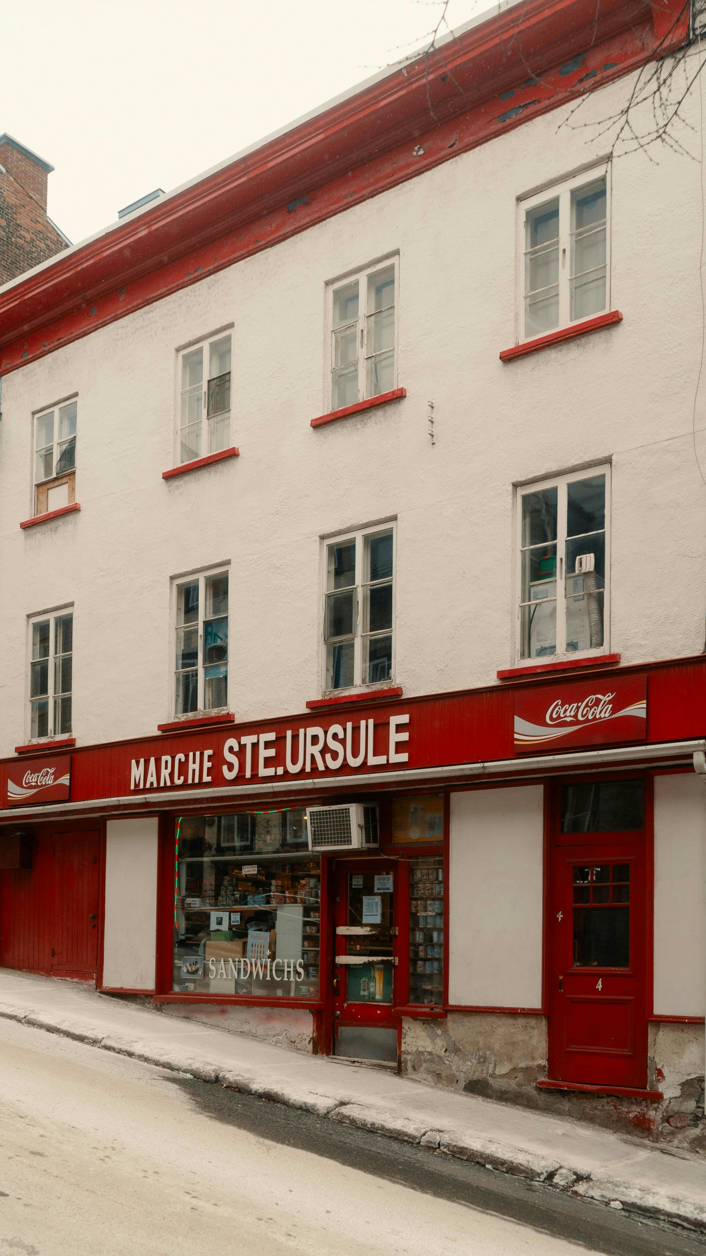 Charming Canadian Market Storefront in Winter · Free Stock Photo