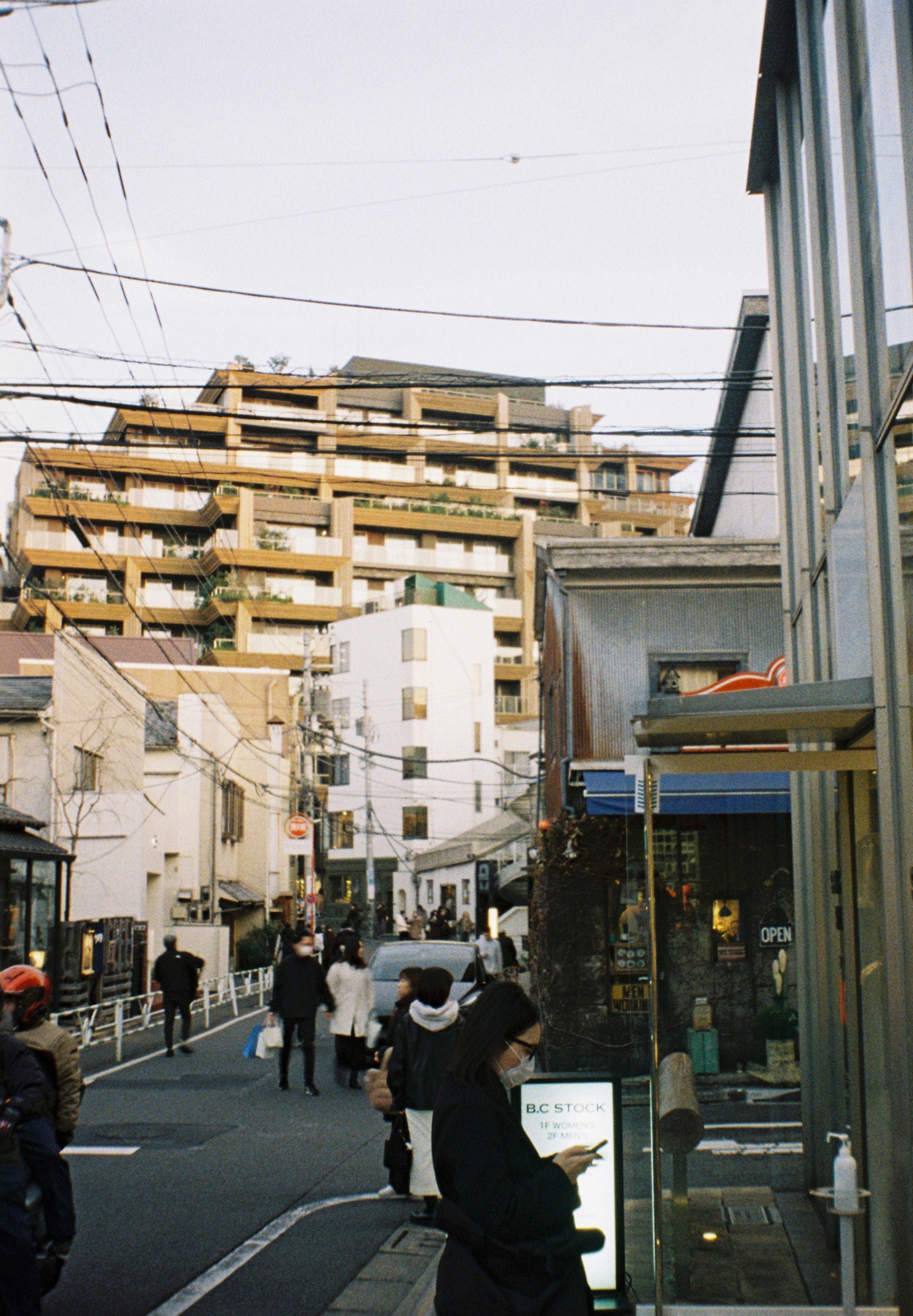 Urban Street Scene in Tokyo with Pedestrians · Free Stock Photo