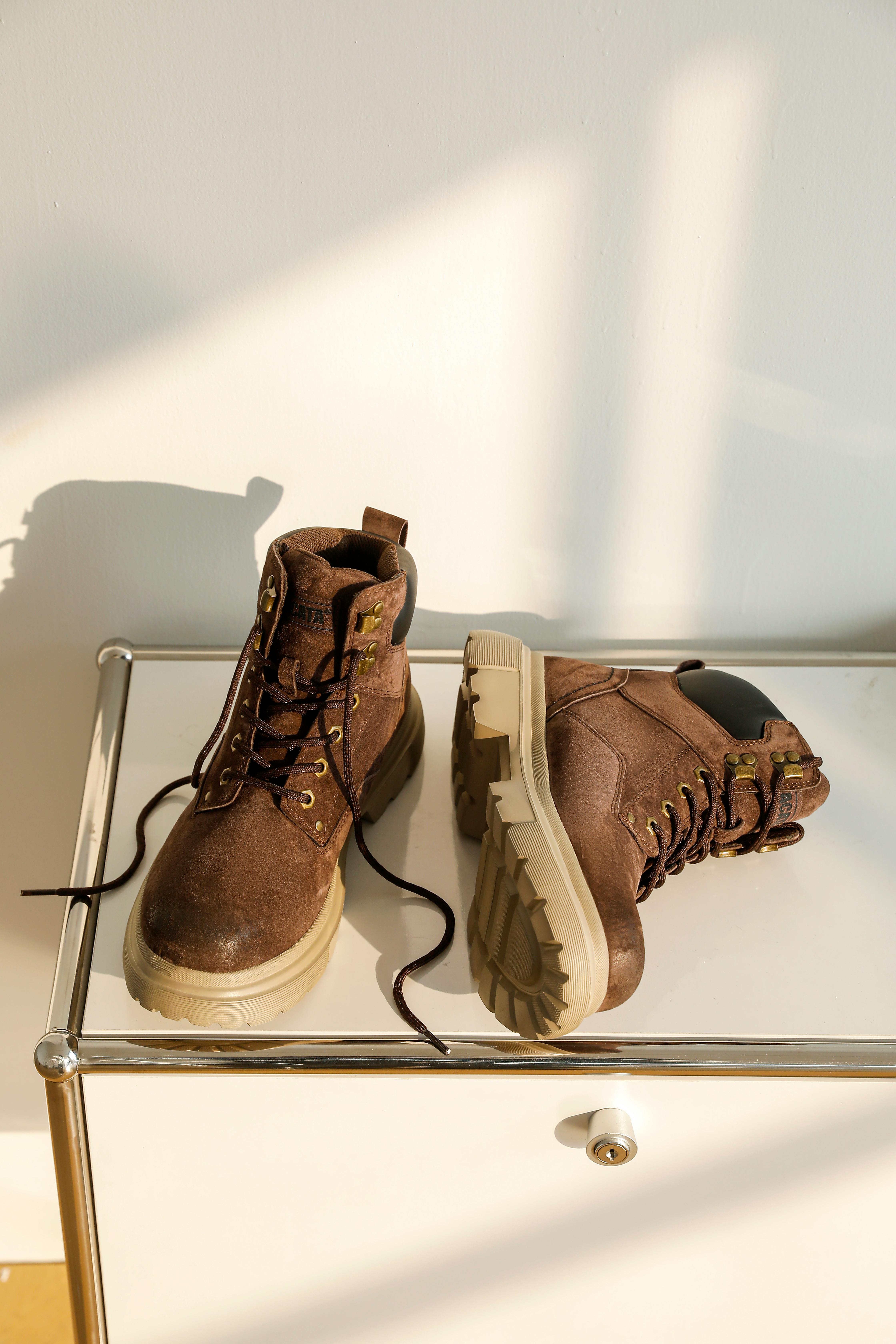 Stylish Brown Leather Work Boots on Display · Free Stock Photo