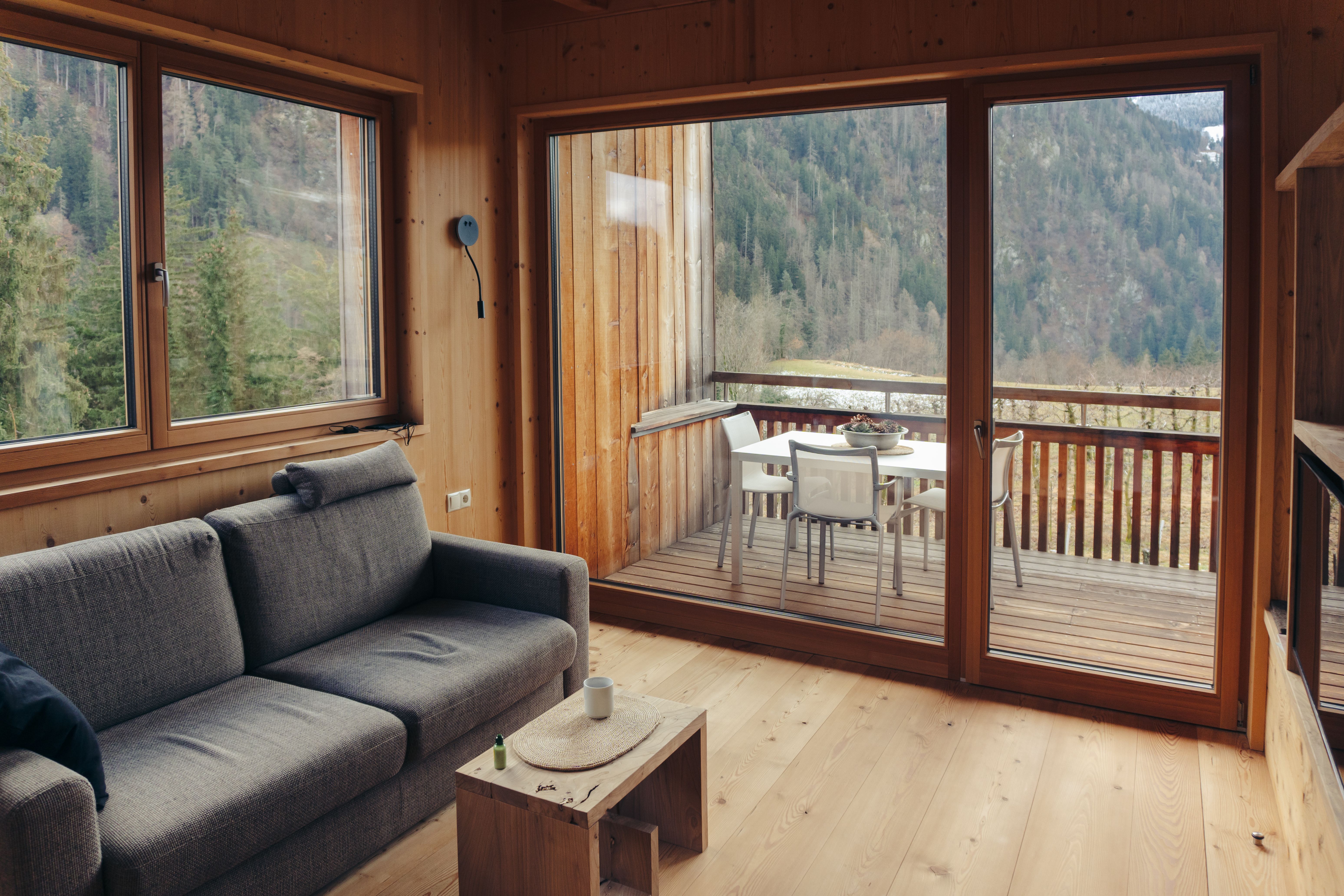 Cozy Mountain Cabin Interior in Italy · Free Stock Photo