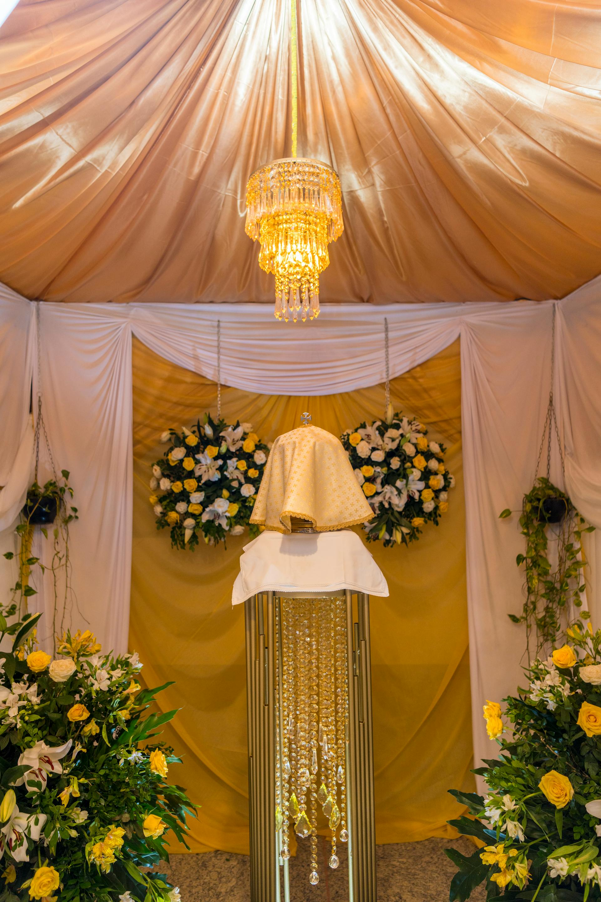 Nature Altar Photos, Download The BEST Free Nature Altar Stock Photos ...