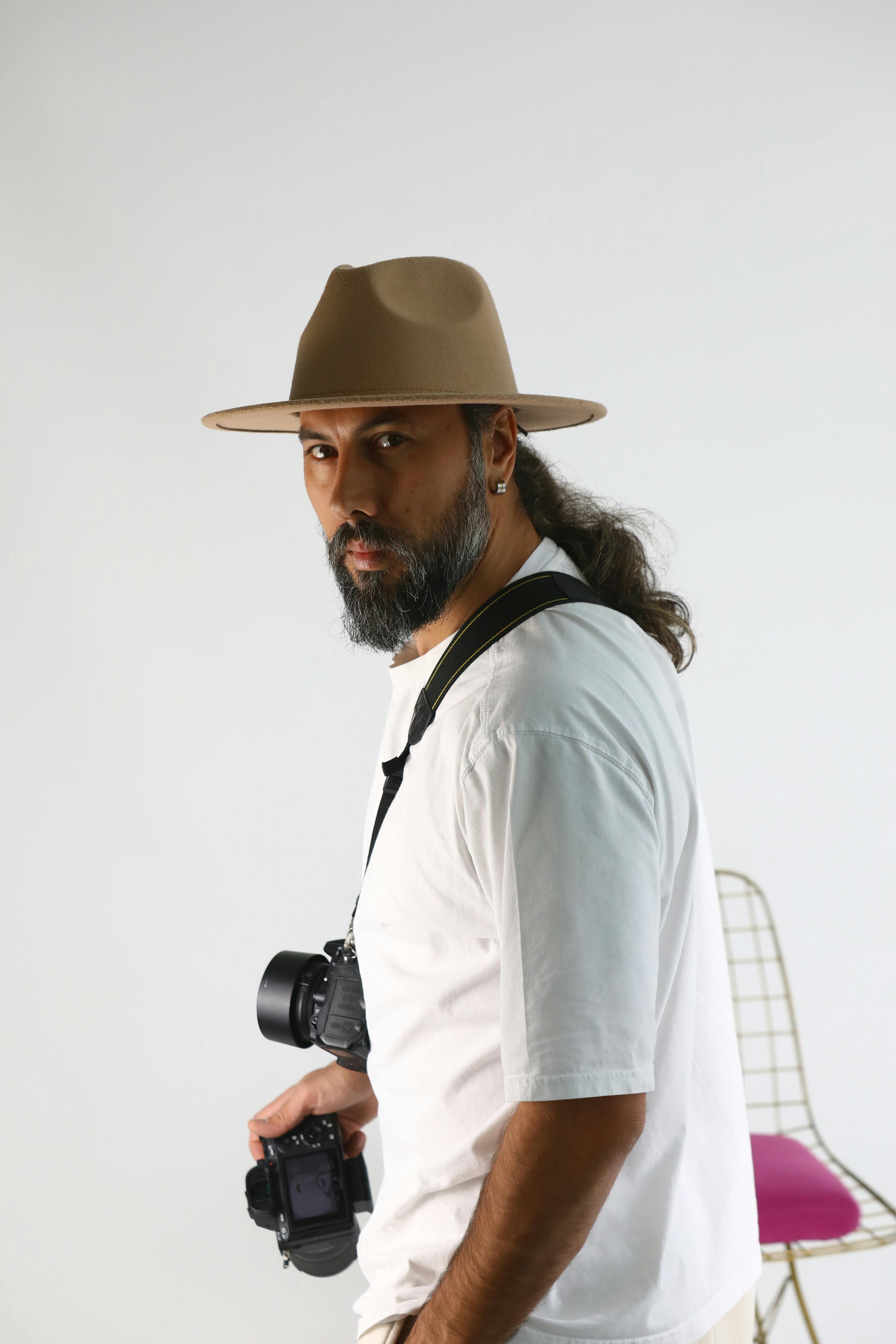 Stylish Photographer in İstanbul Studio Profile Portrait · Free Stock Photo