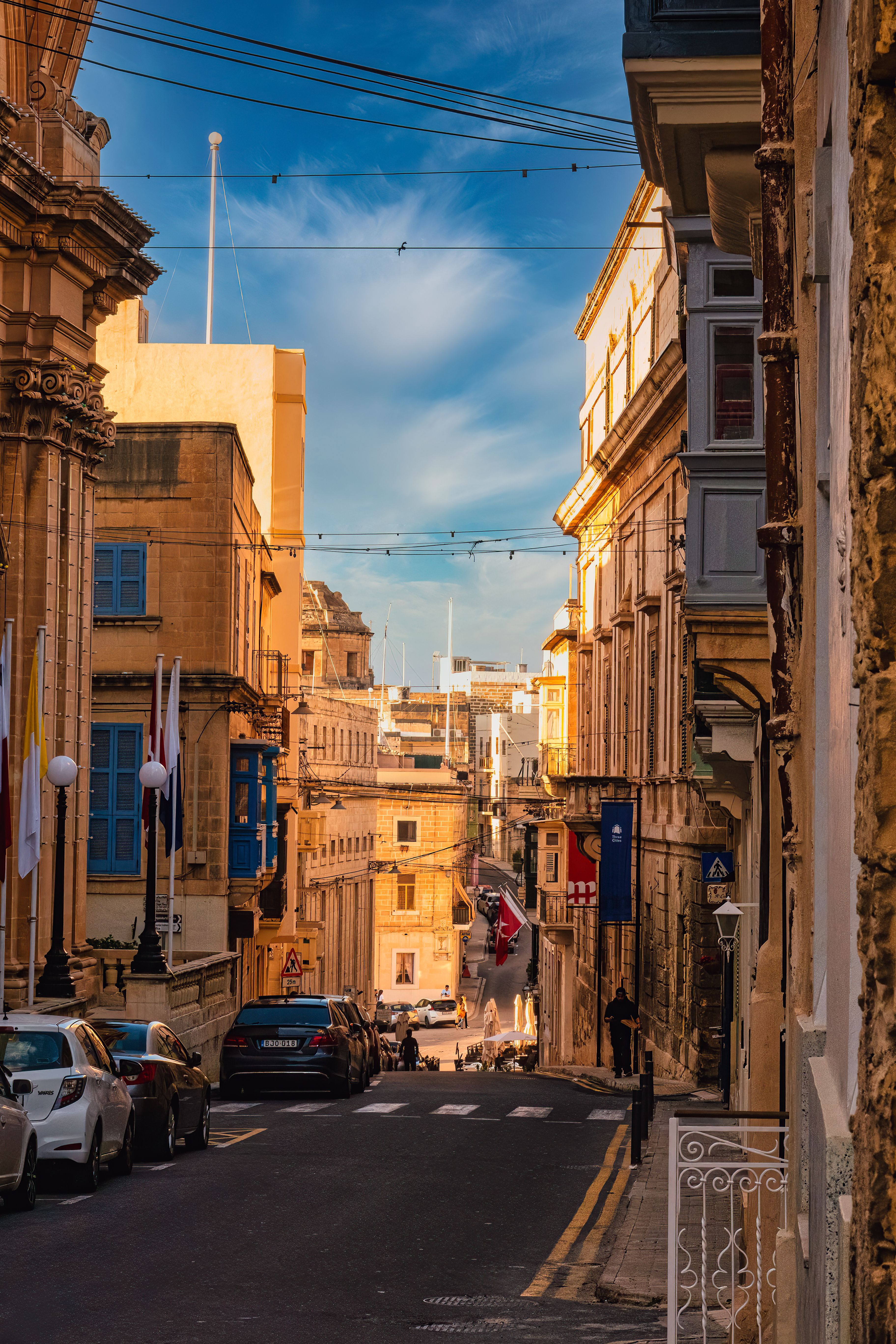 Charming Street in Valletta, Malta at Sunset · Free Stock Photo