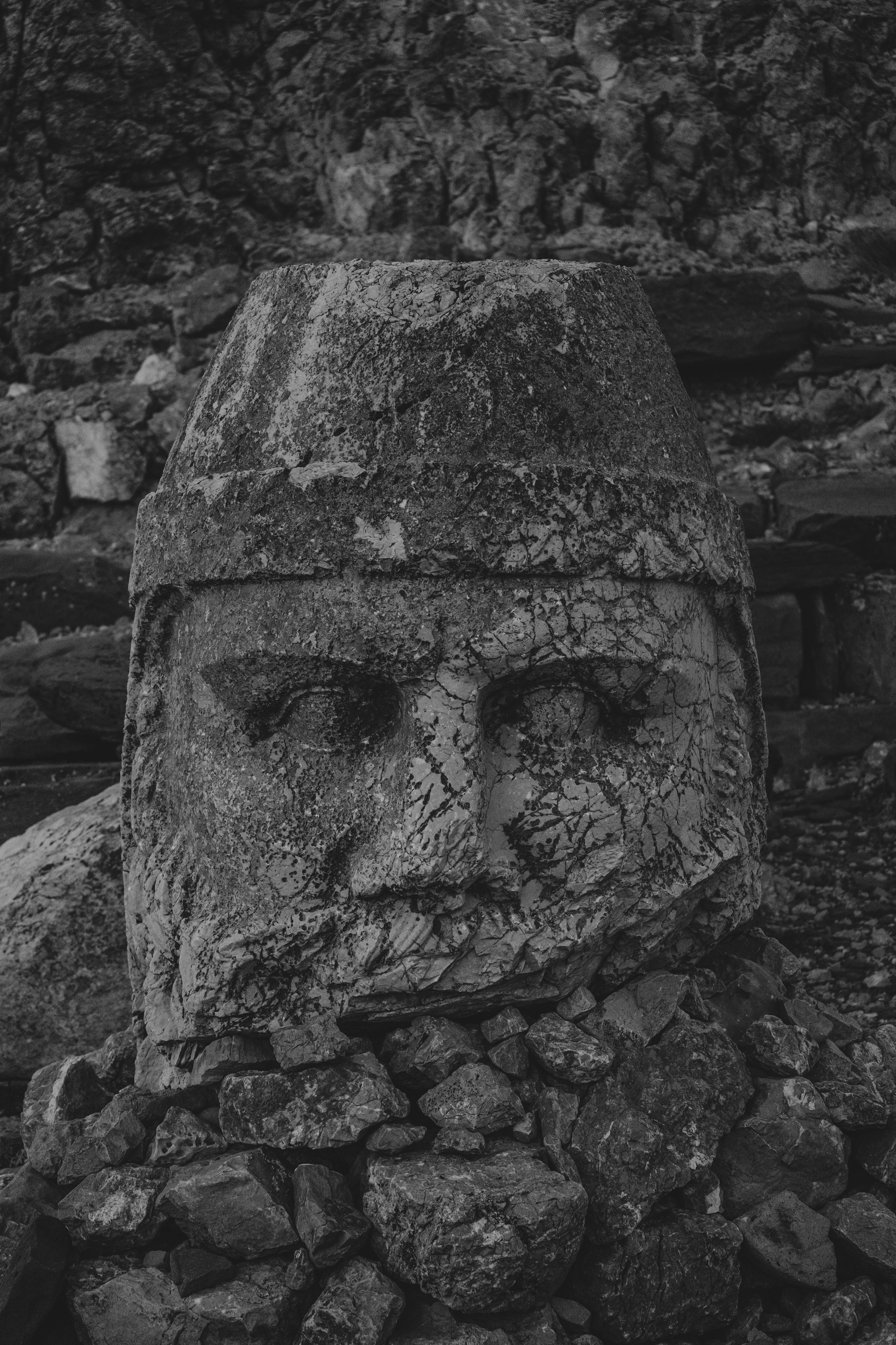 Head Shaking Rock Photos, Download The BEST Free Head Shaking Rock ...