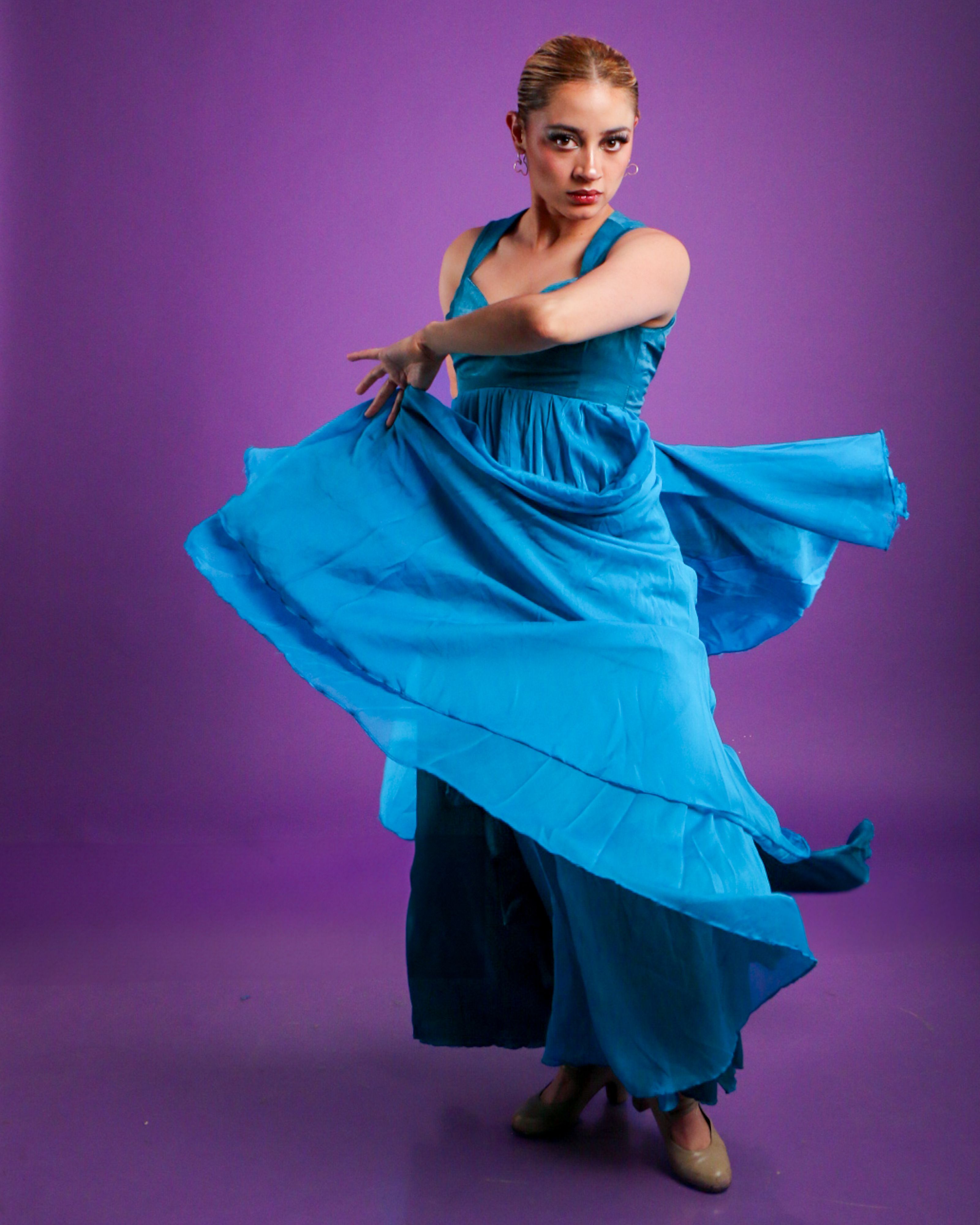Elegant Dance Performance in Blue Dress · Free Stock Photo