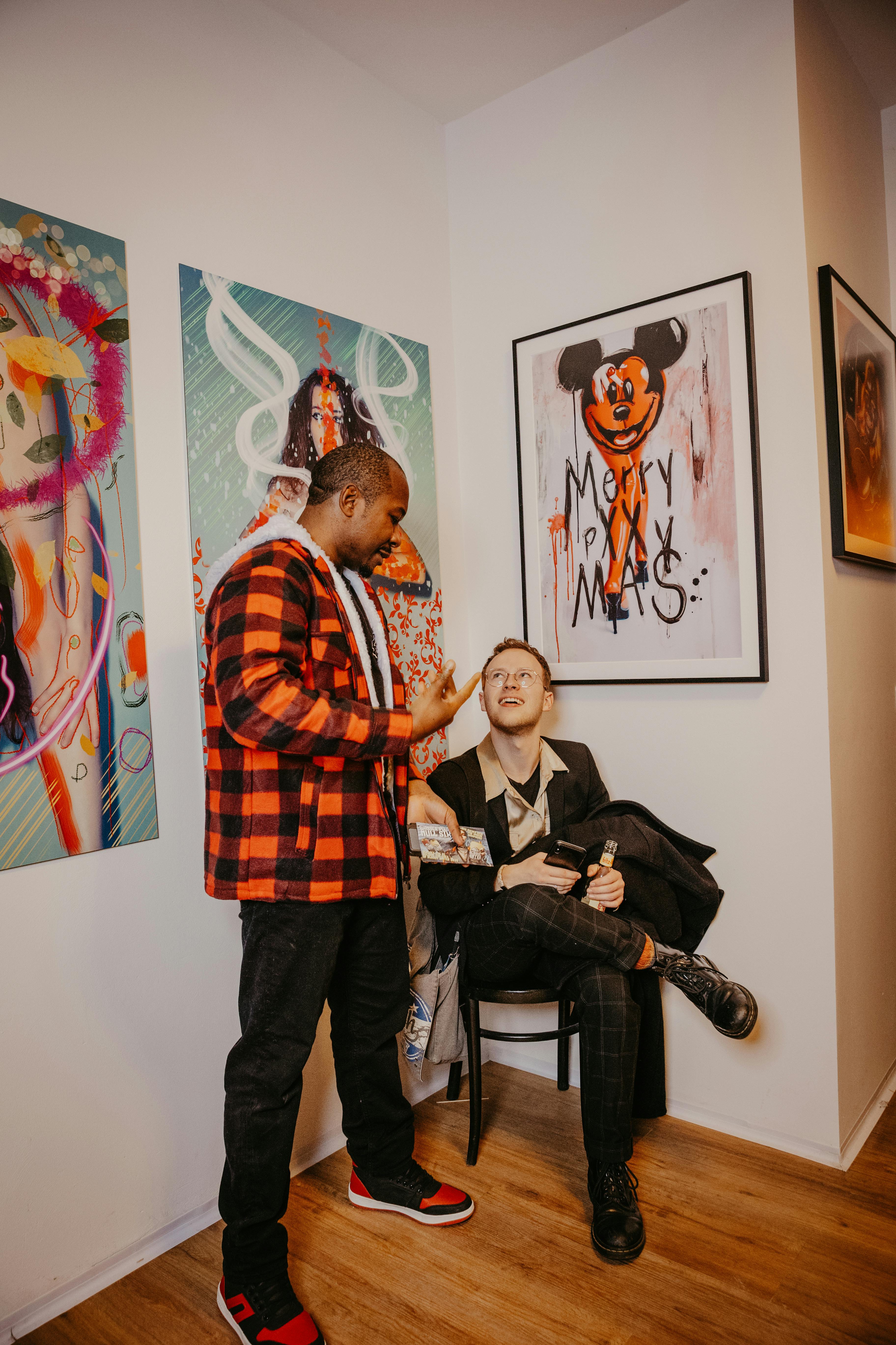 Woman In Art Gallery Photos, Download The BEST Free Woman In Art ...