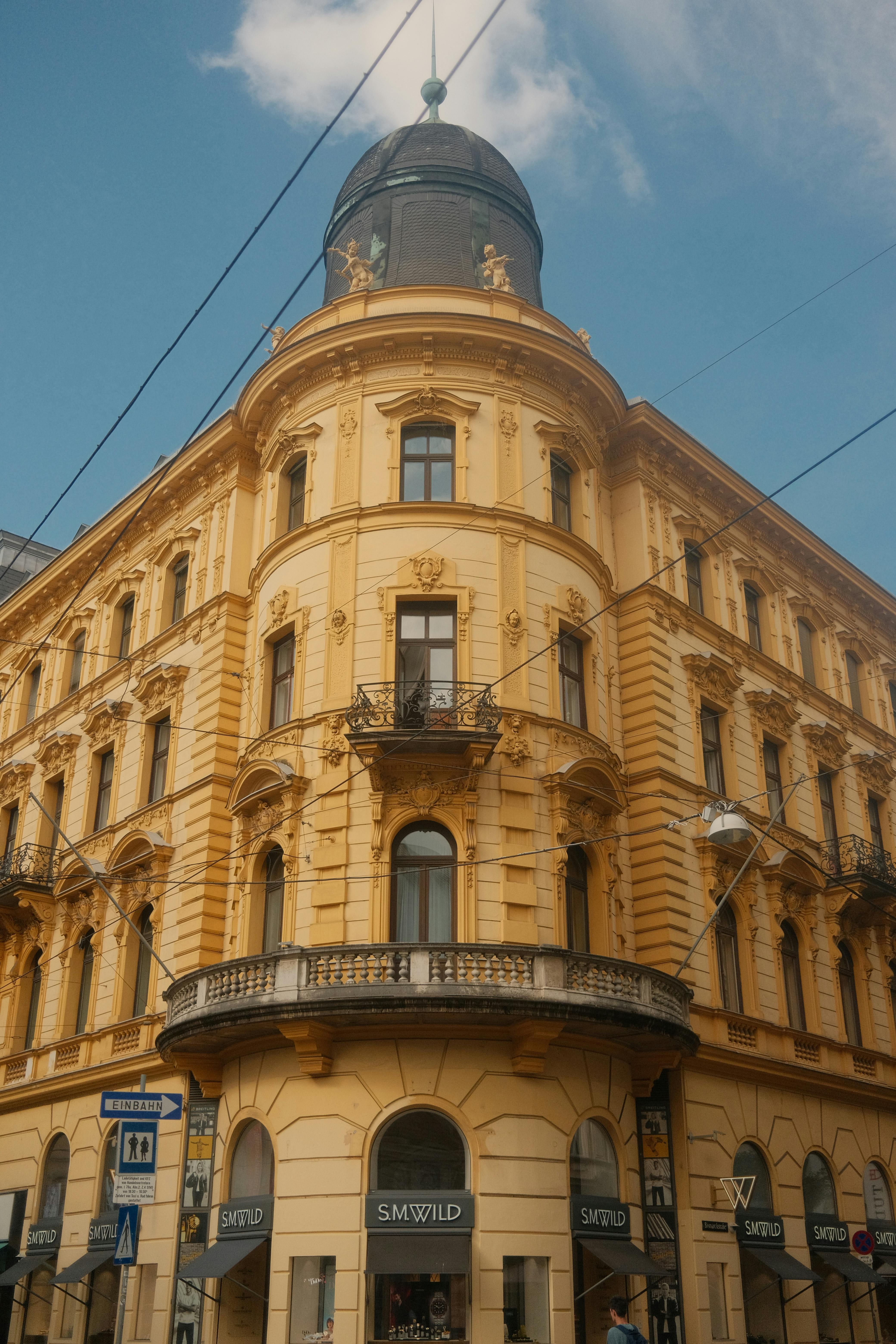 Historic Architectural Building in Linz, Austria · Free Stock Photo