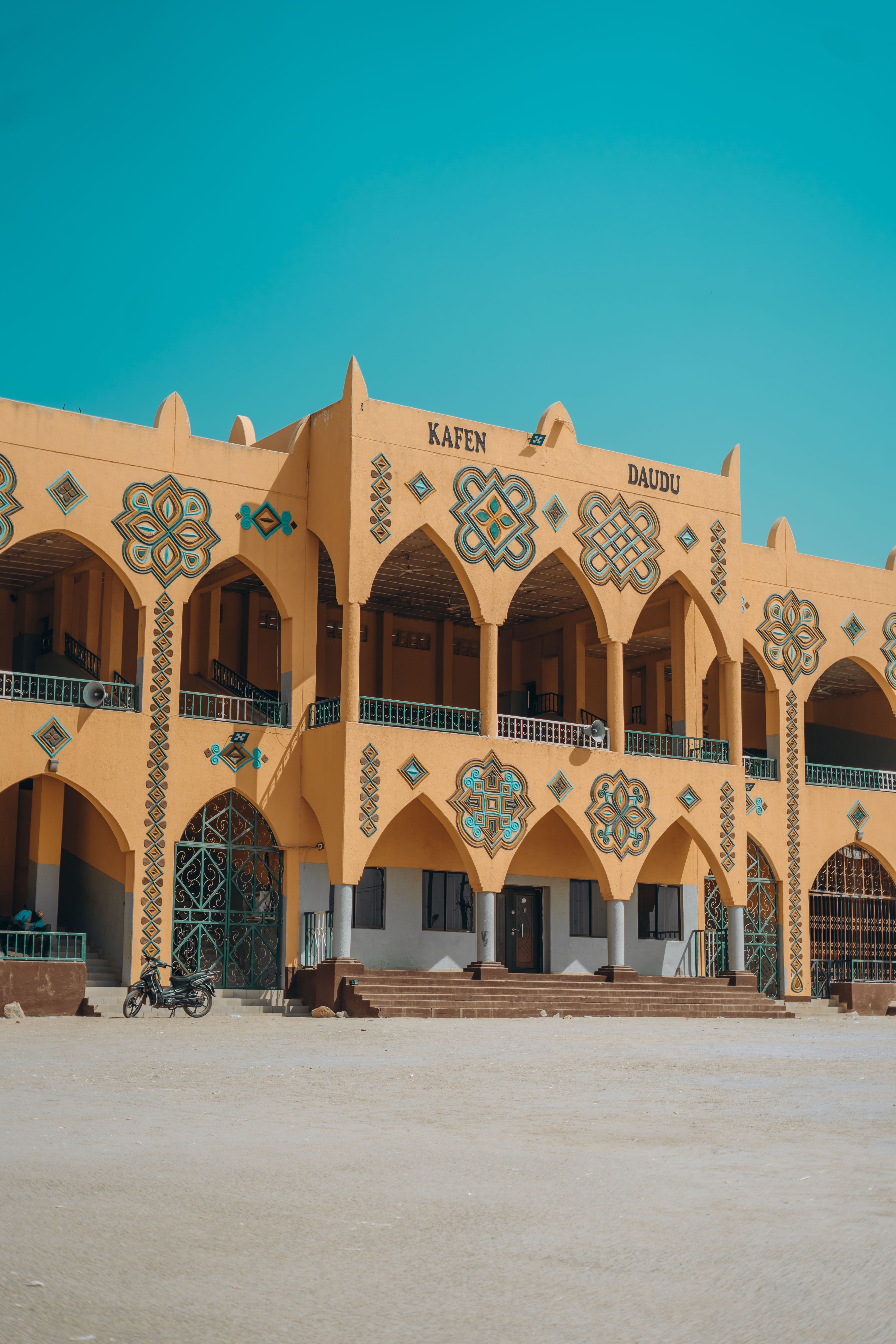 Vibrant African Architecture Building Exterior · Free Stock Photo