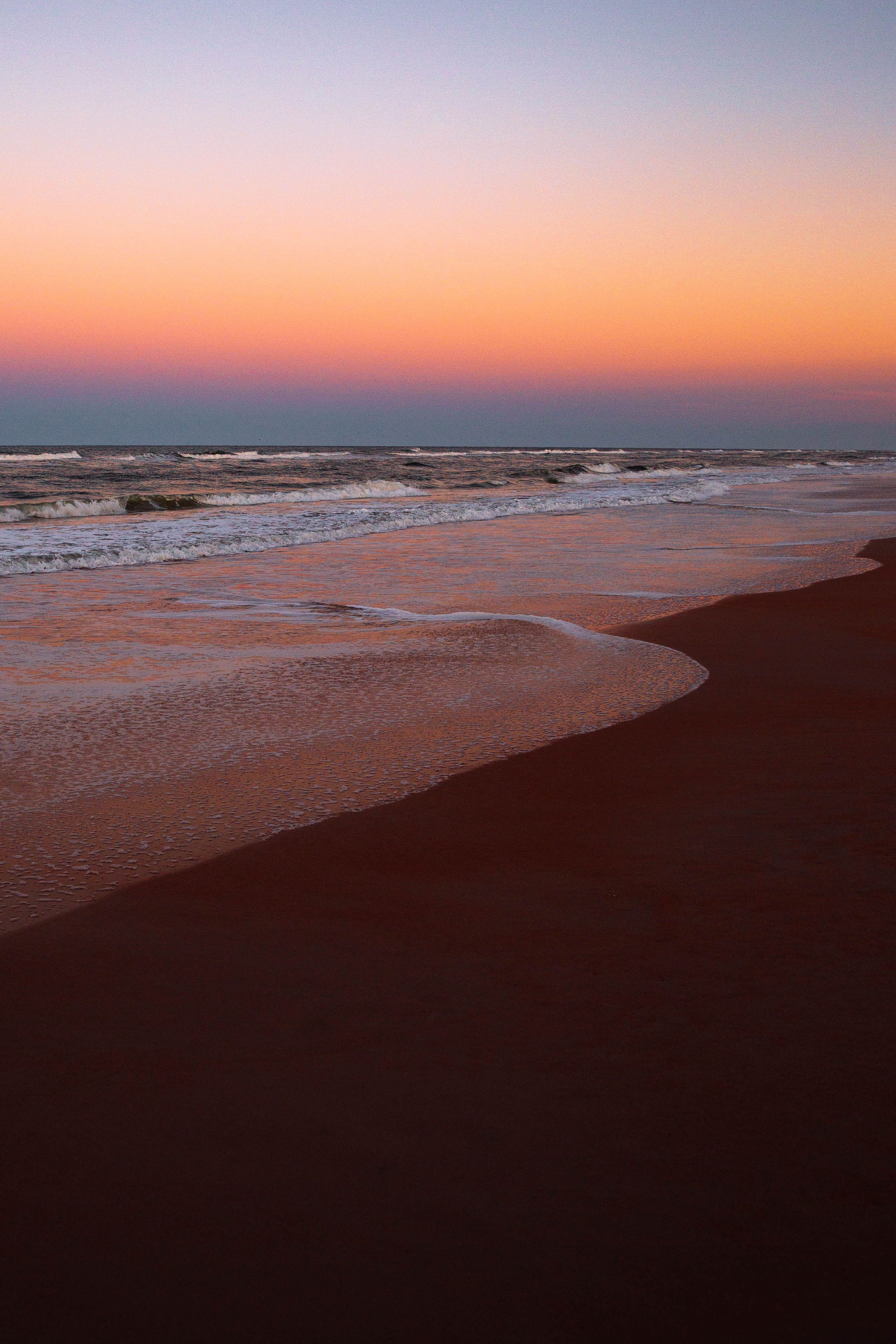 Serene Sunset at Ormond Beach Coastline · Free Stock Photo