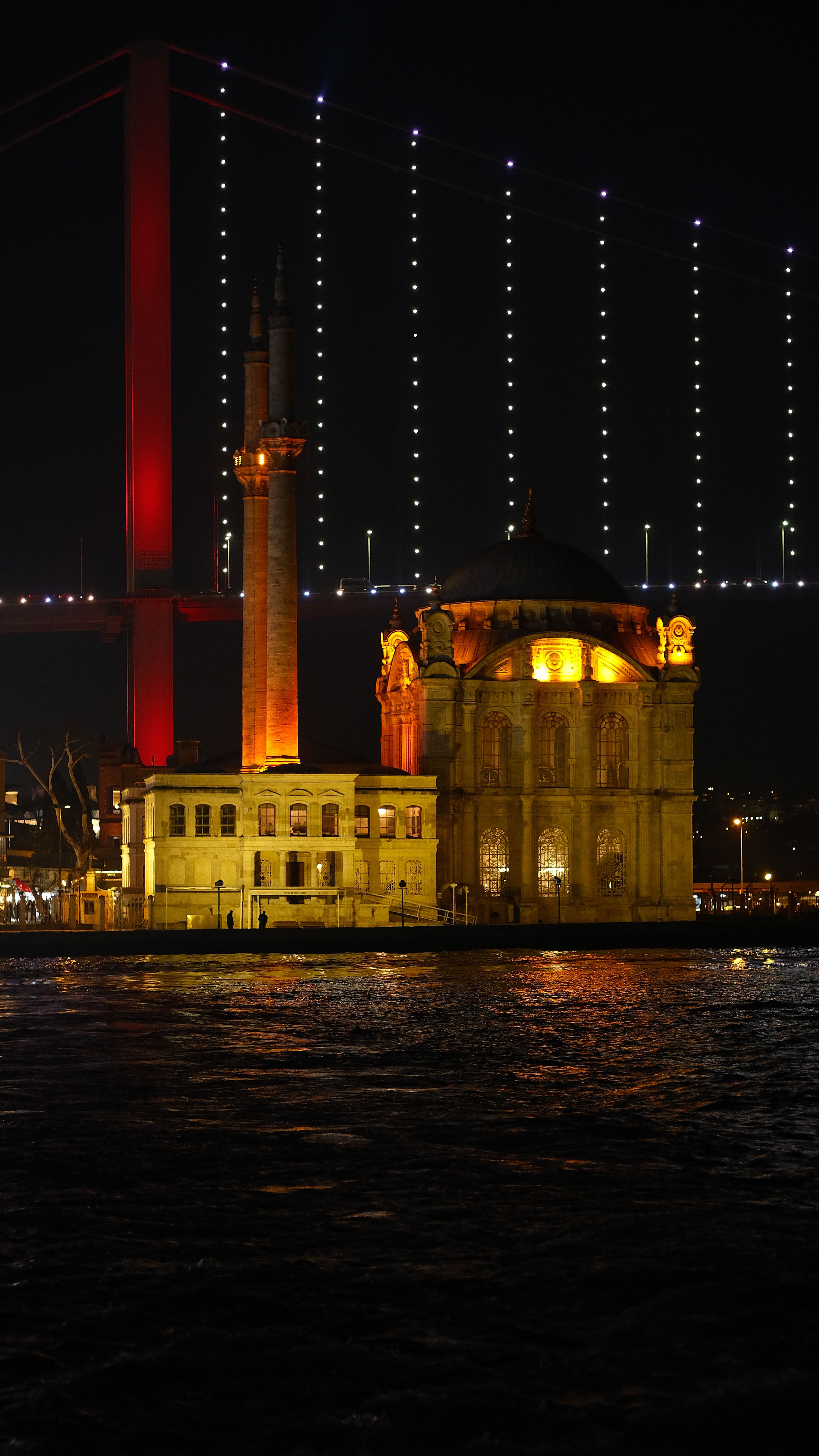 Night View of Ortaköy Mosque and Bosphorus Bridge · Free Stock Photo