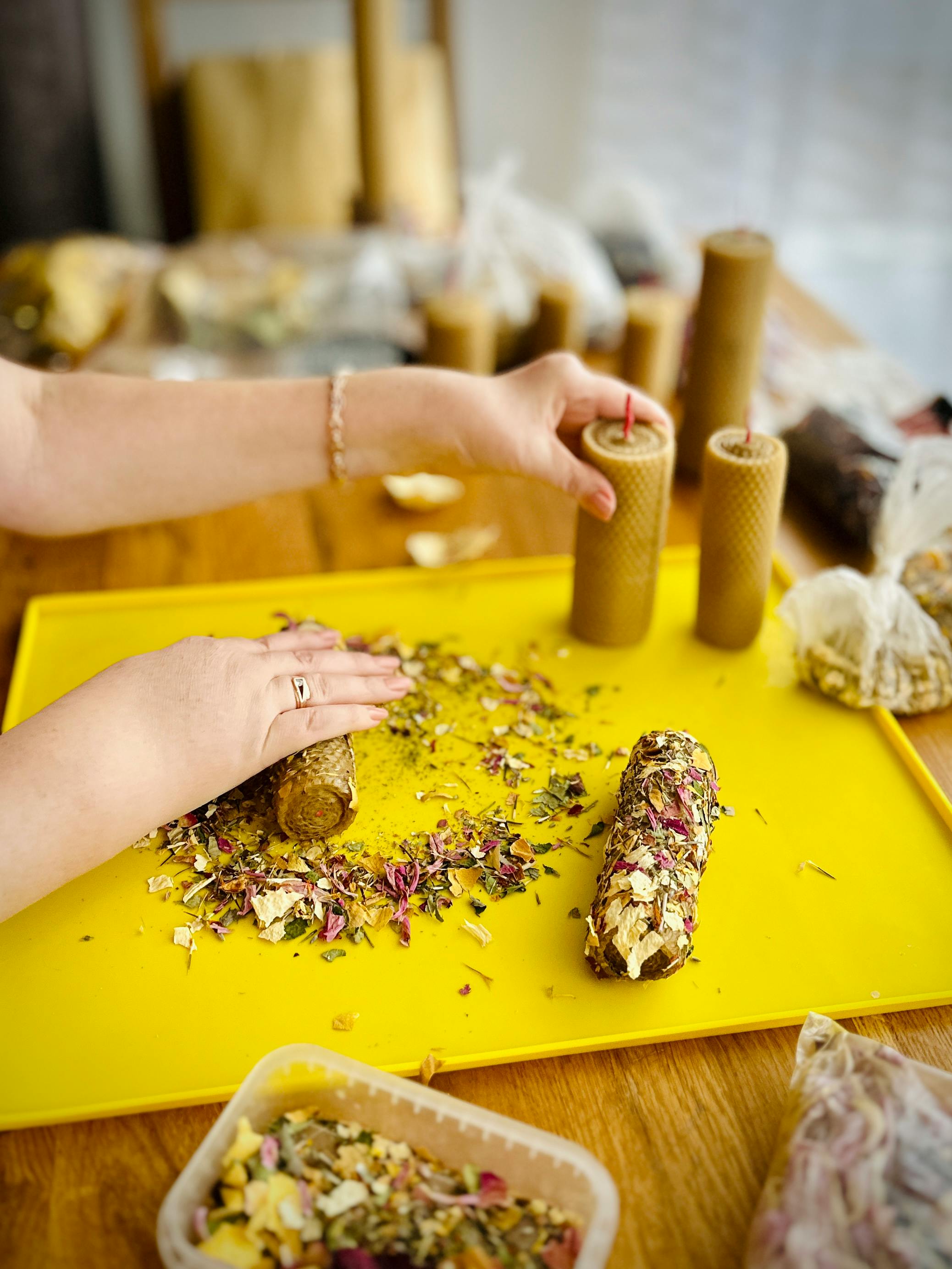 Candle Making Photos, Download The BEST Free Candle Making Stock Photos ...