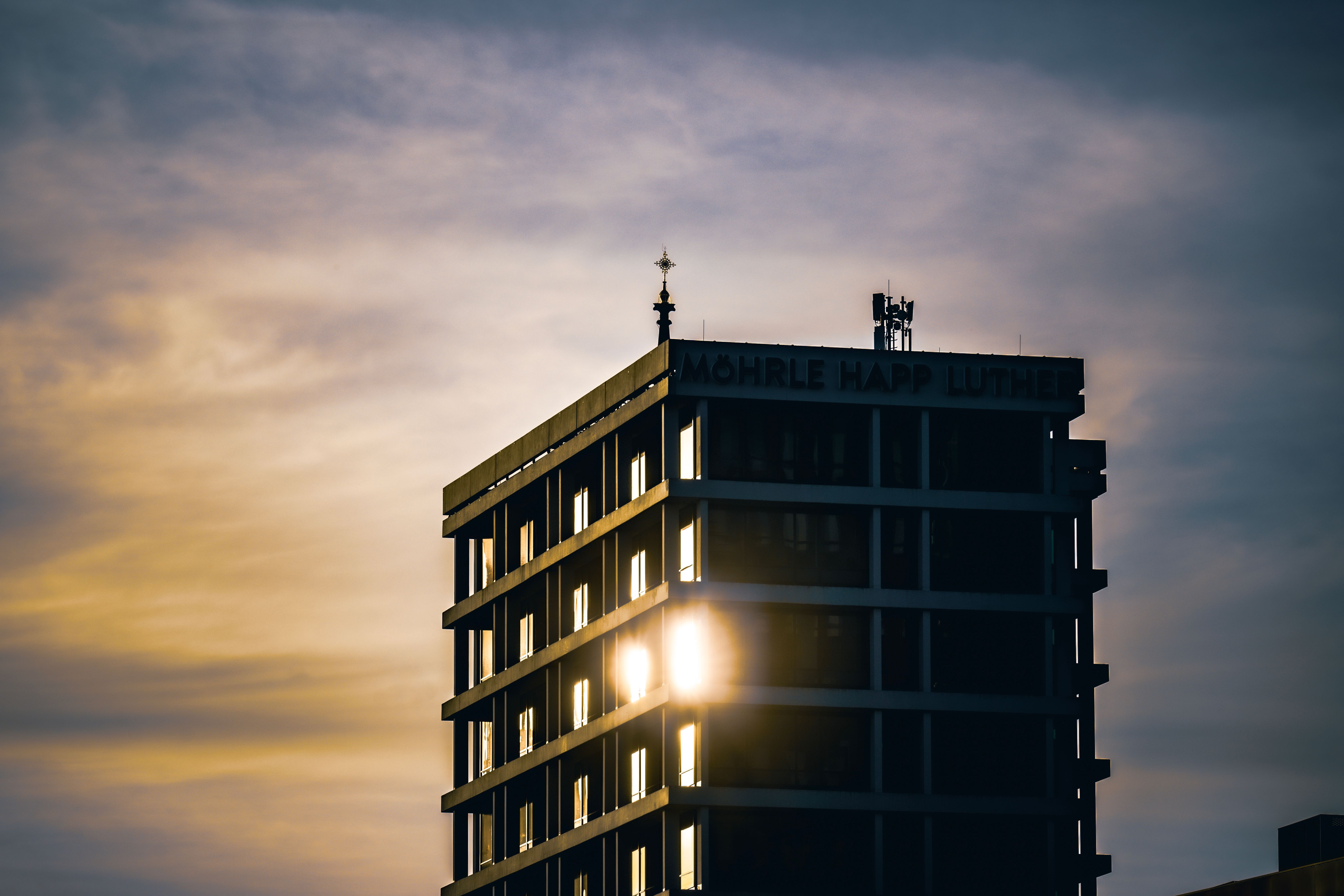 Sunset Reflection on Modern Building · Free Stock Photo