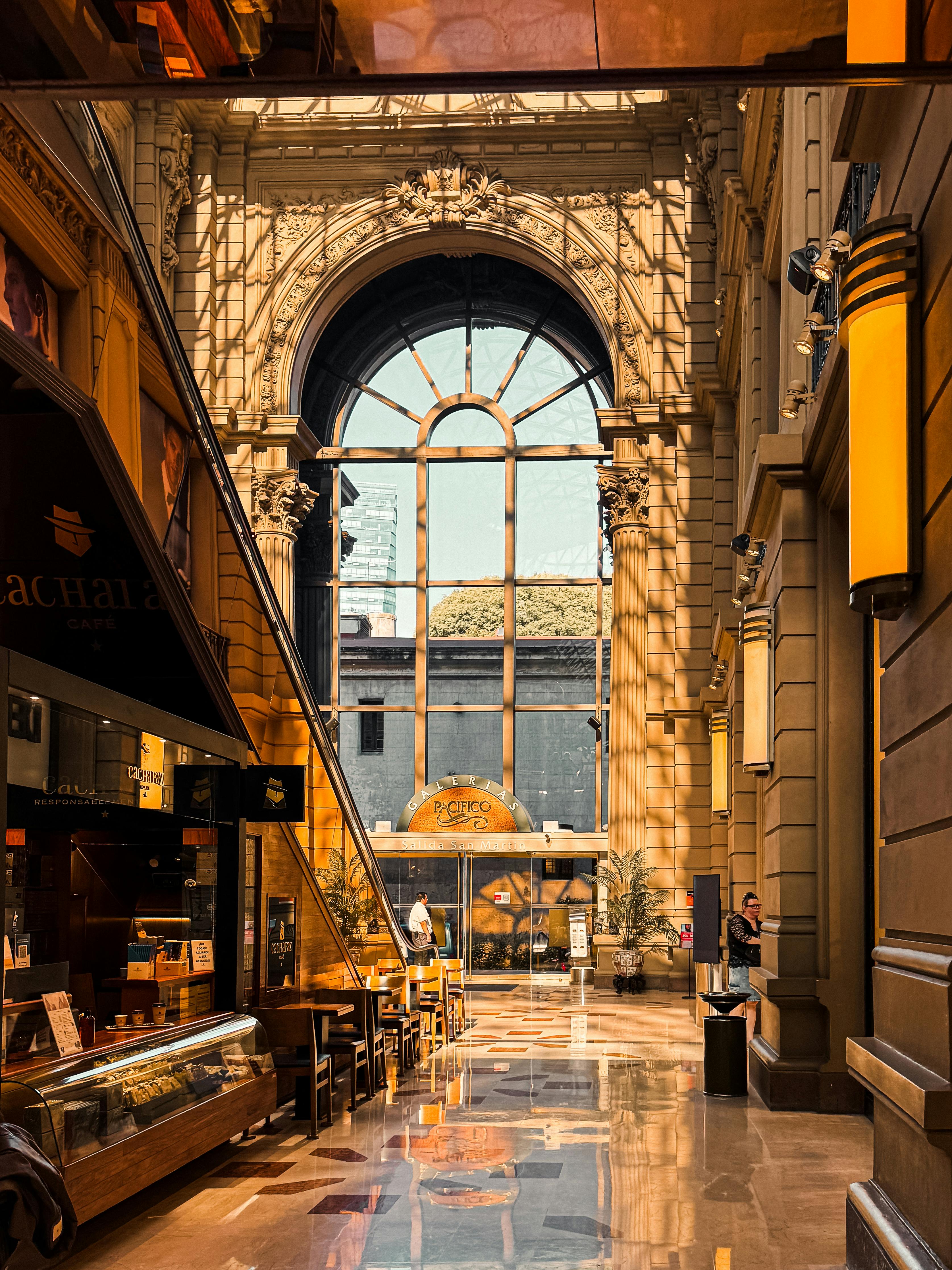 Interior Storefront Photos, Download The BEST Free Interior Storefront ...