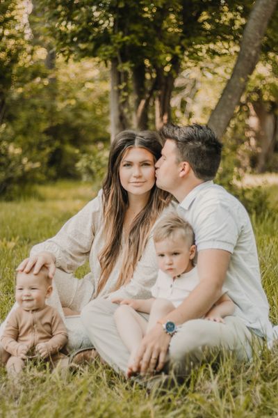 Family Of 4 Photos, Download The BEST Free Family Of 4 Stock Photos ...