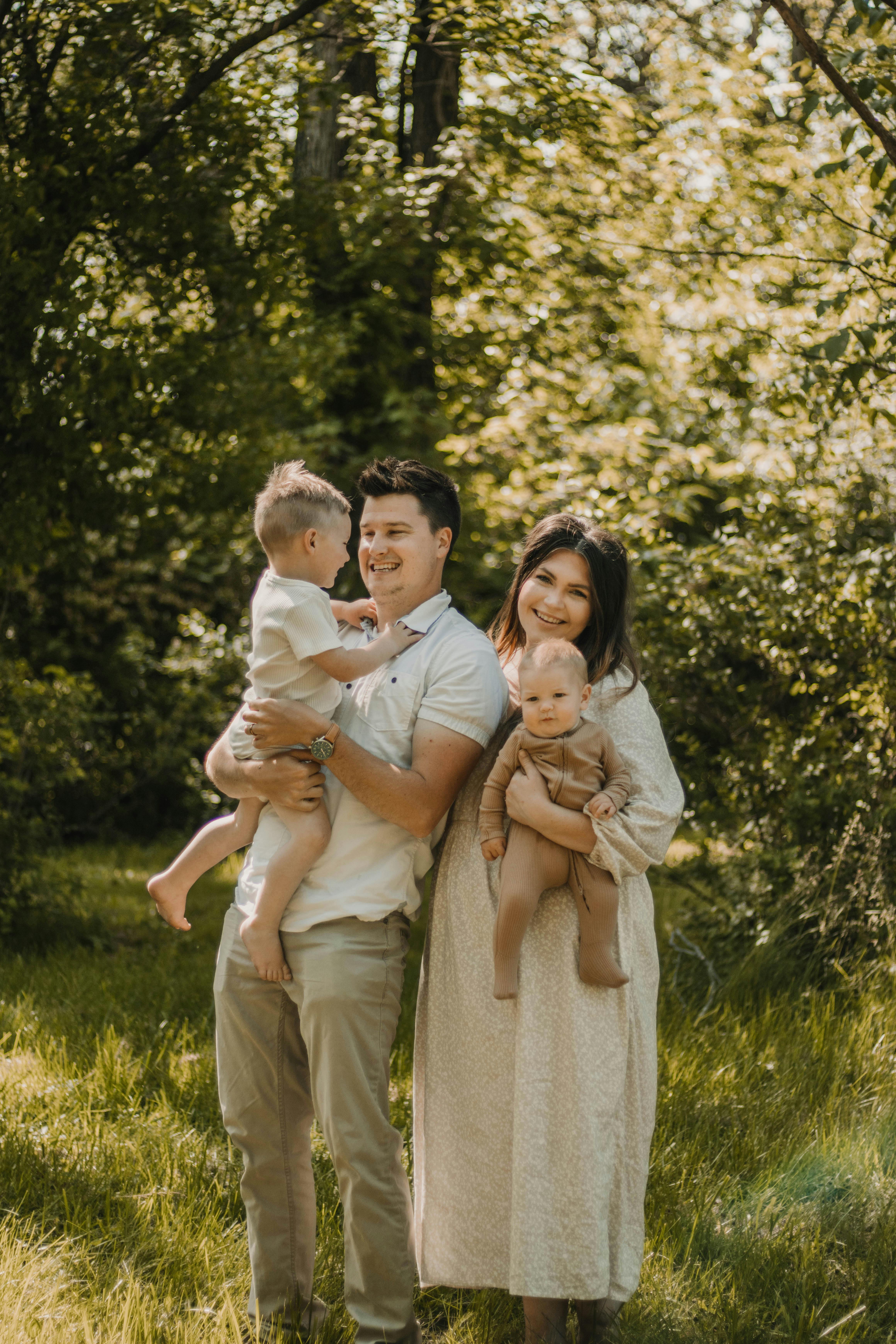 Family Portrait in Nature with Summer Vibes · Free Stock Photo