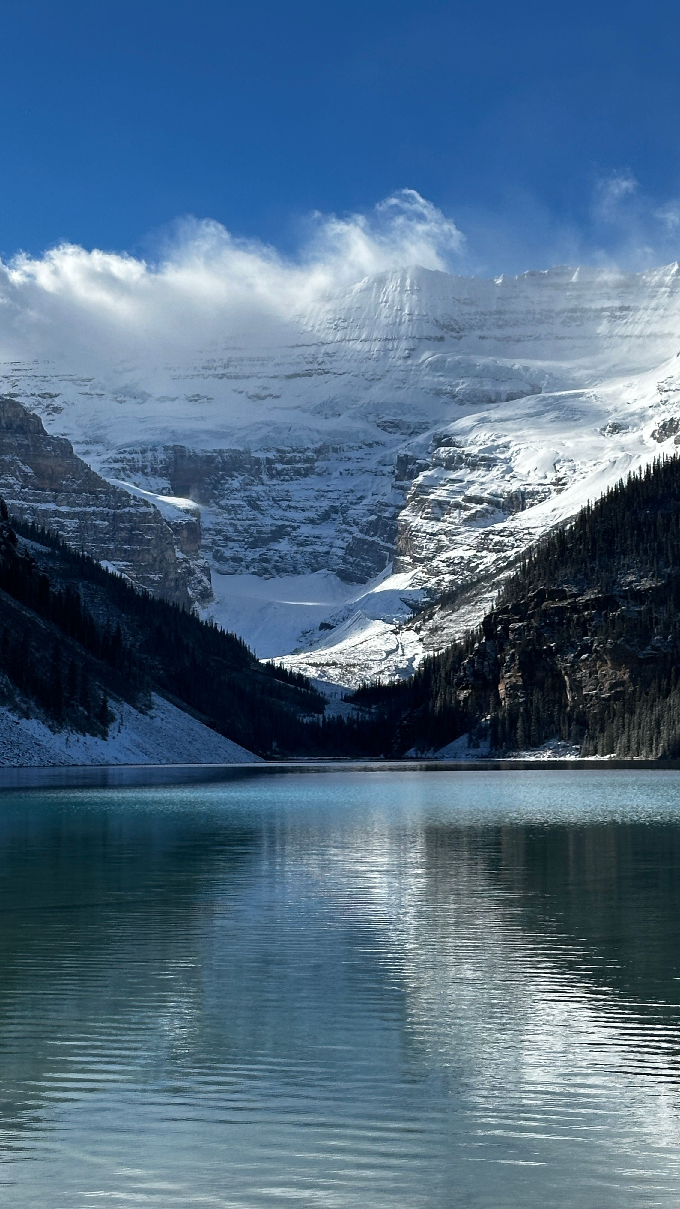 Majestic Snow-Capped Mountain Over Lake · Free Stock Photo