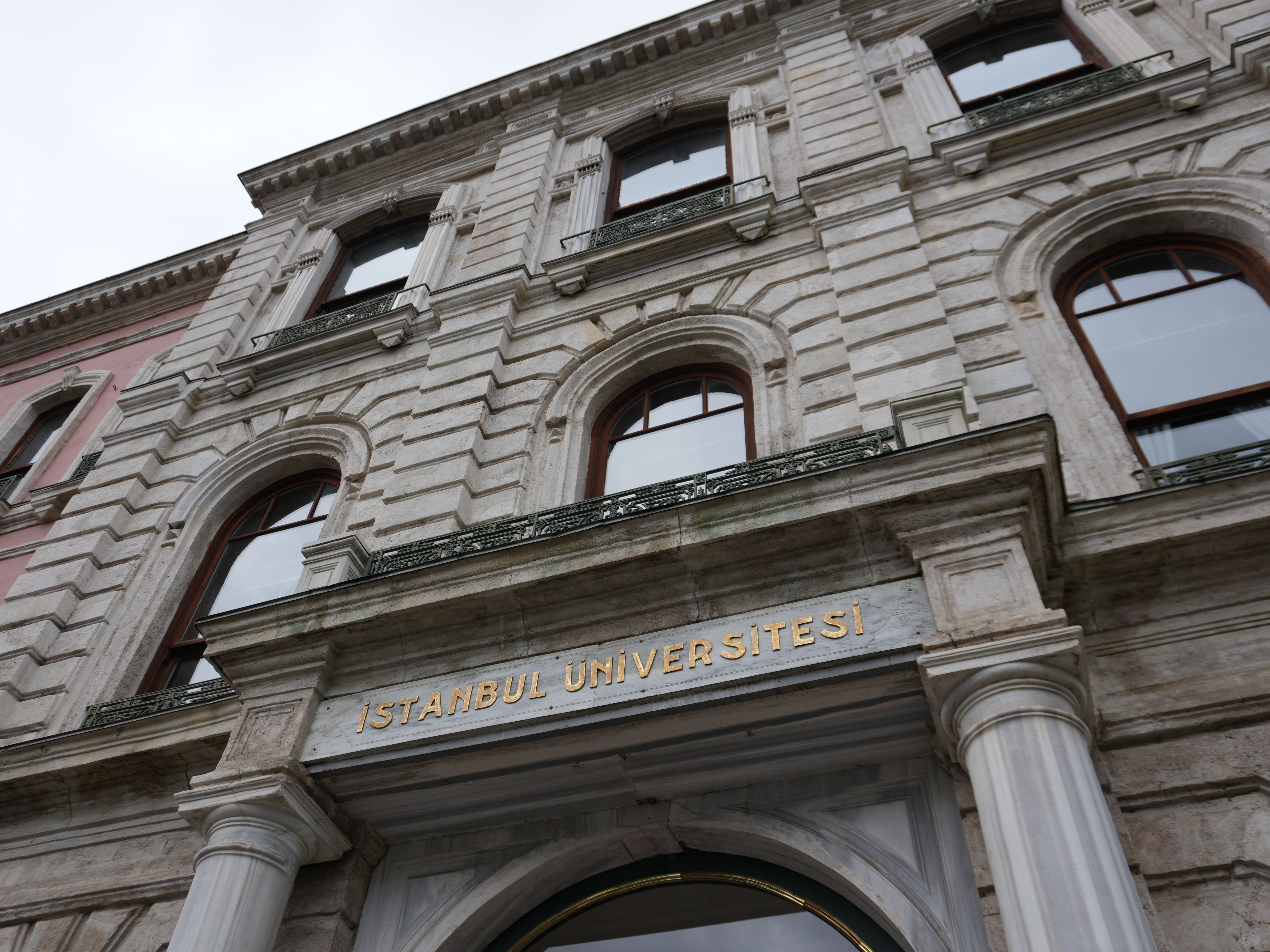 Historic Building Facade of İstanbul Üniversitesi · Free Stock Photo