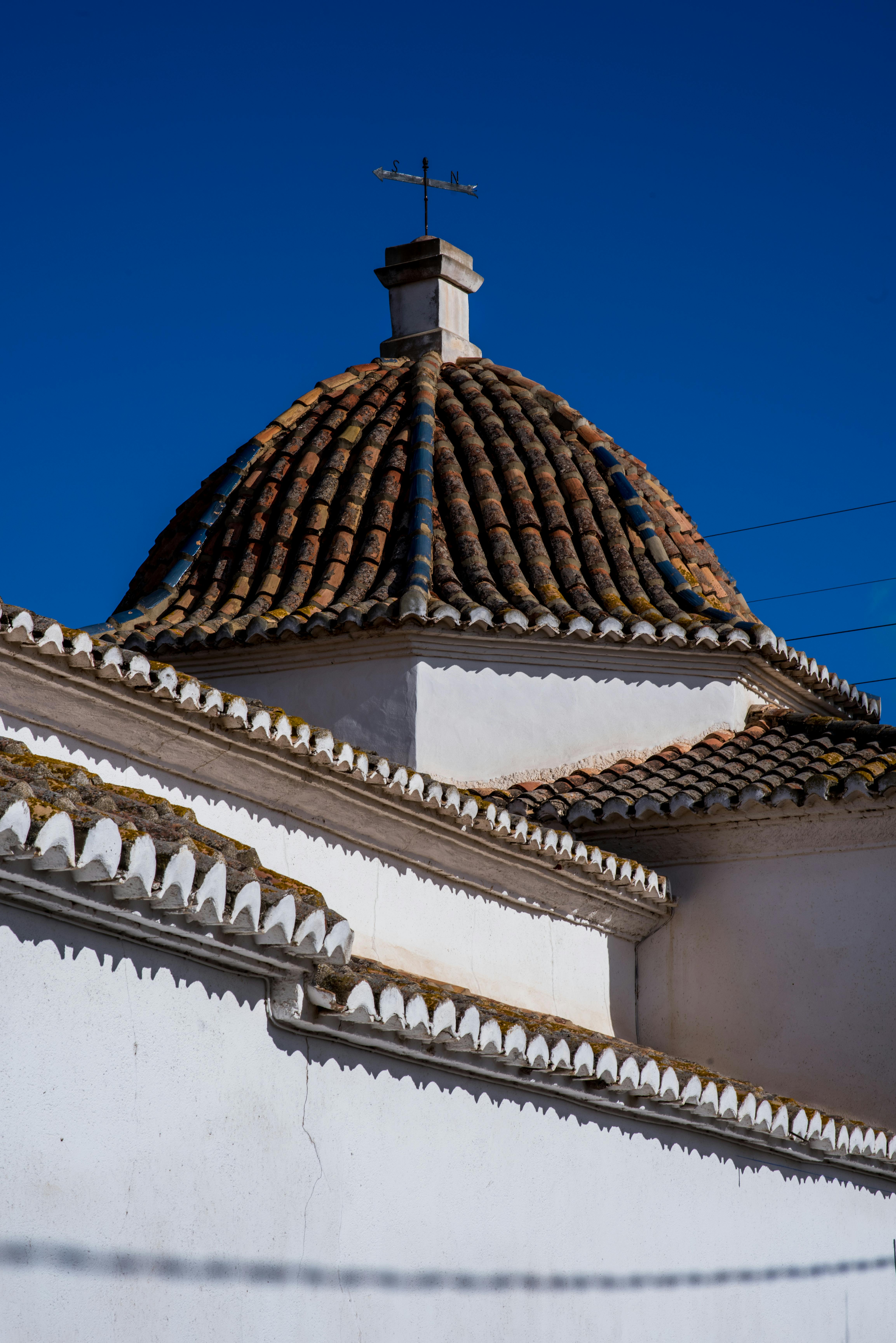 Rustic Dome and Blue Sky Architectural Detail · Free Stock Photo