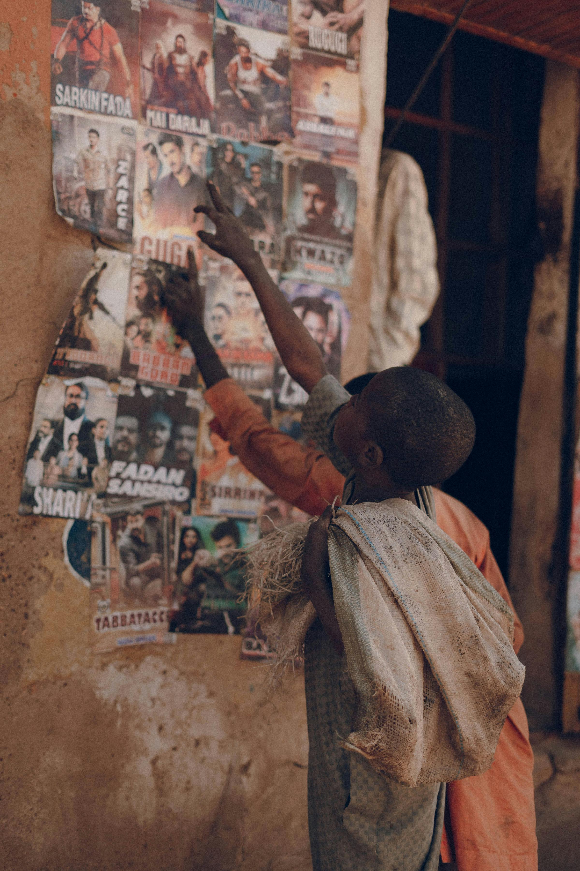 Film Poster Backgrounds Photos, Download The BEST Free Film Poster ...