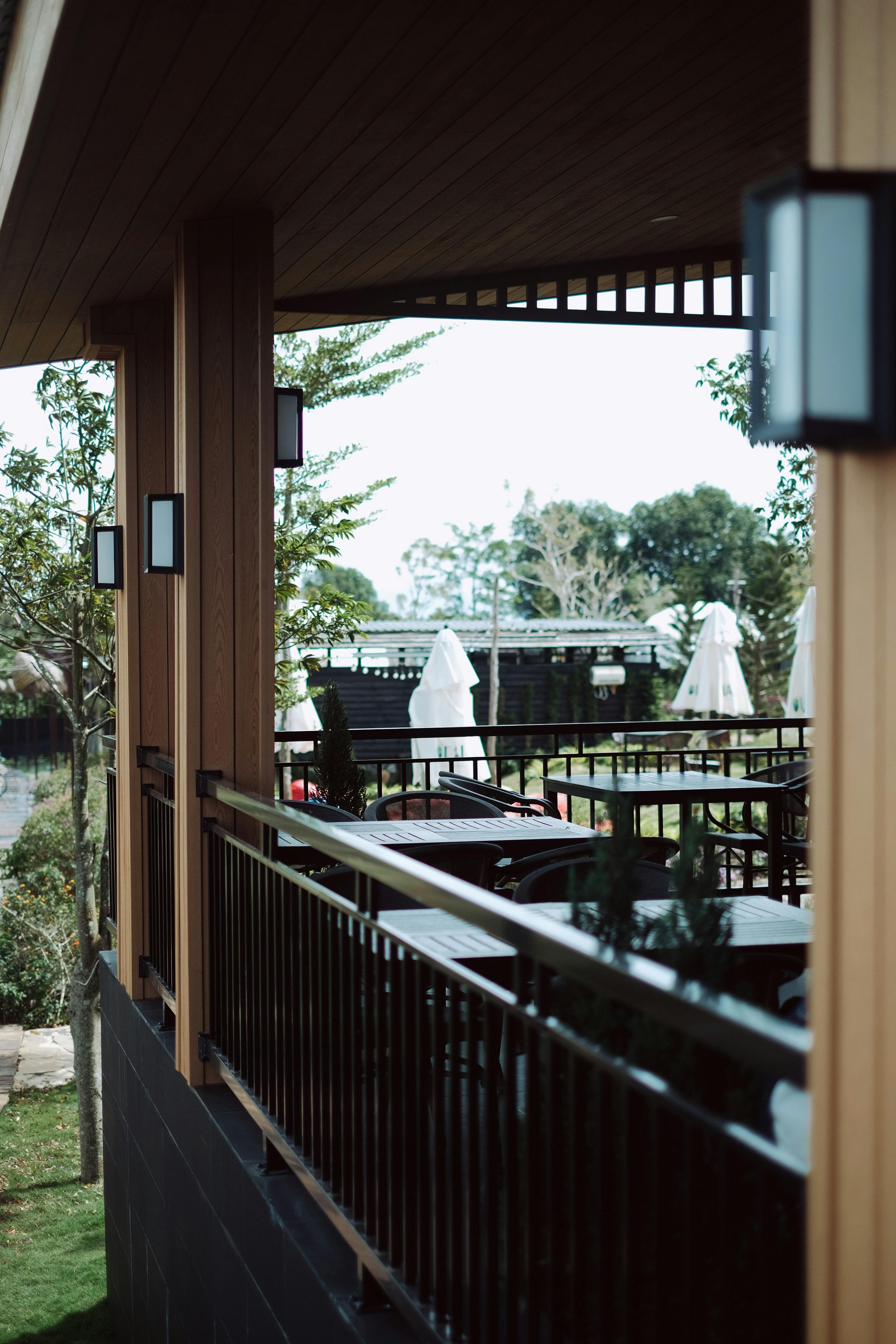 Outdoor Railing Photos, Download The BEST Free Outdoor Railing Stock ...