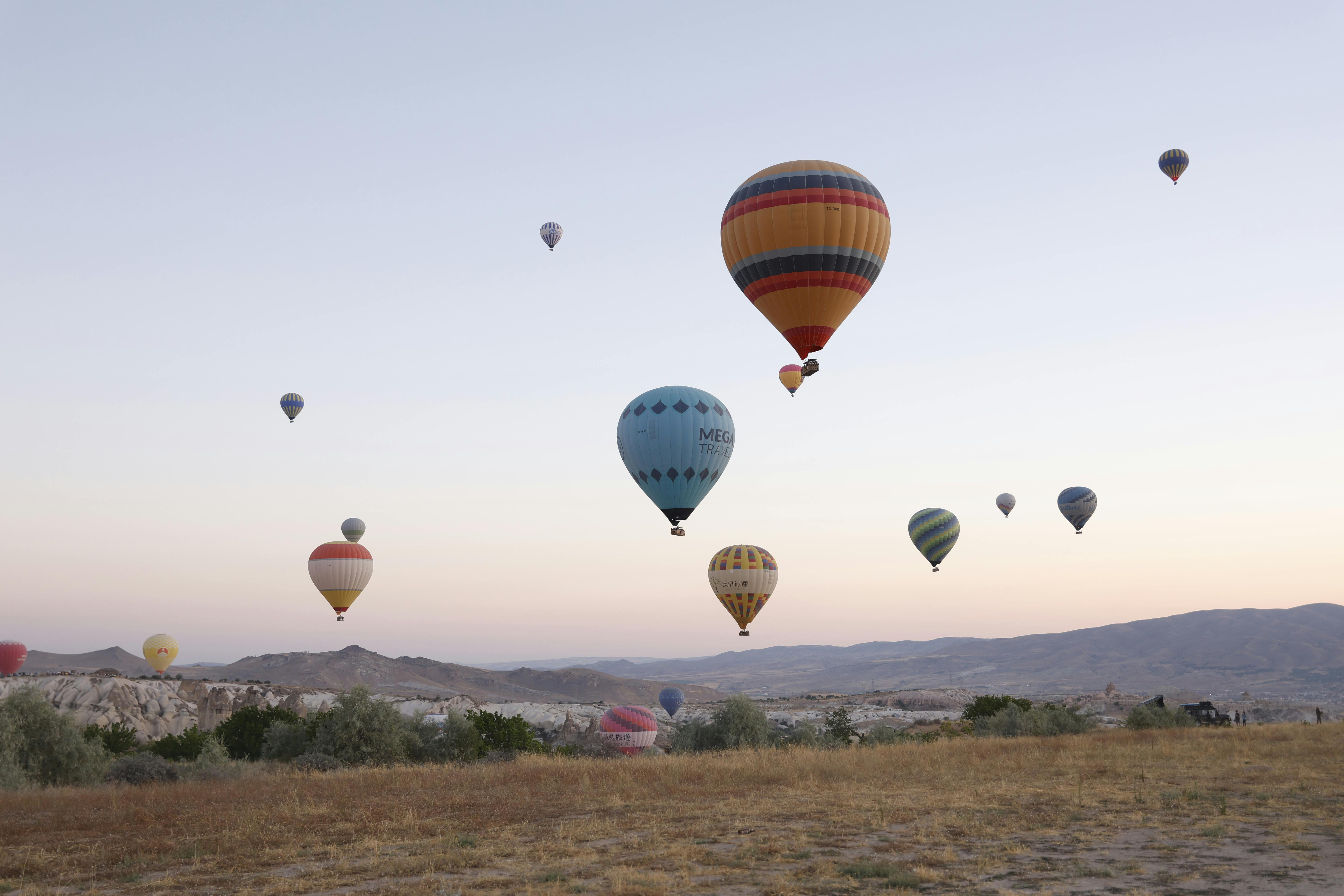 Baloon Launch Photos, Download The BEST Free Baloon Launch Stock Photos ...