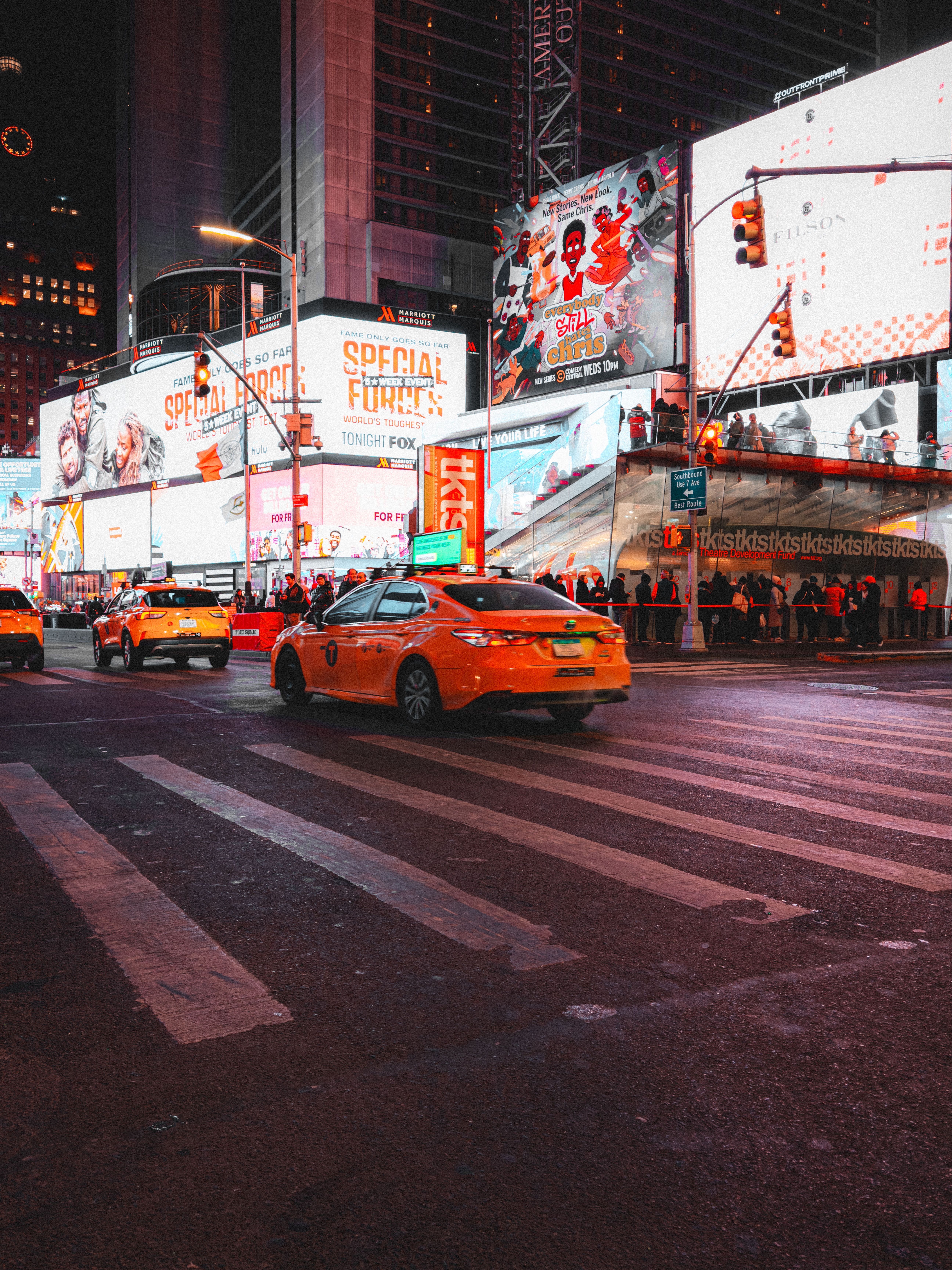 Vibrant New York City Times Square at Night · Free Stock Photo