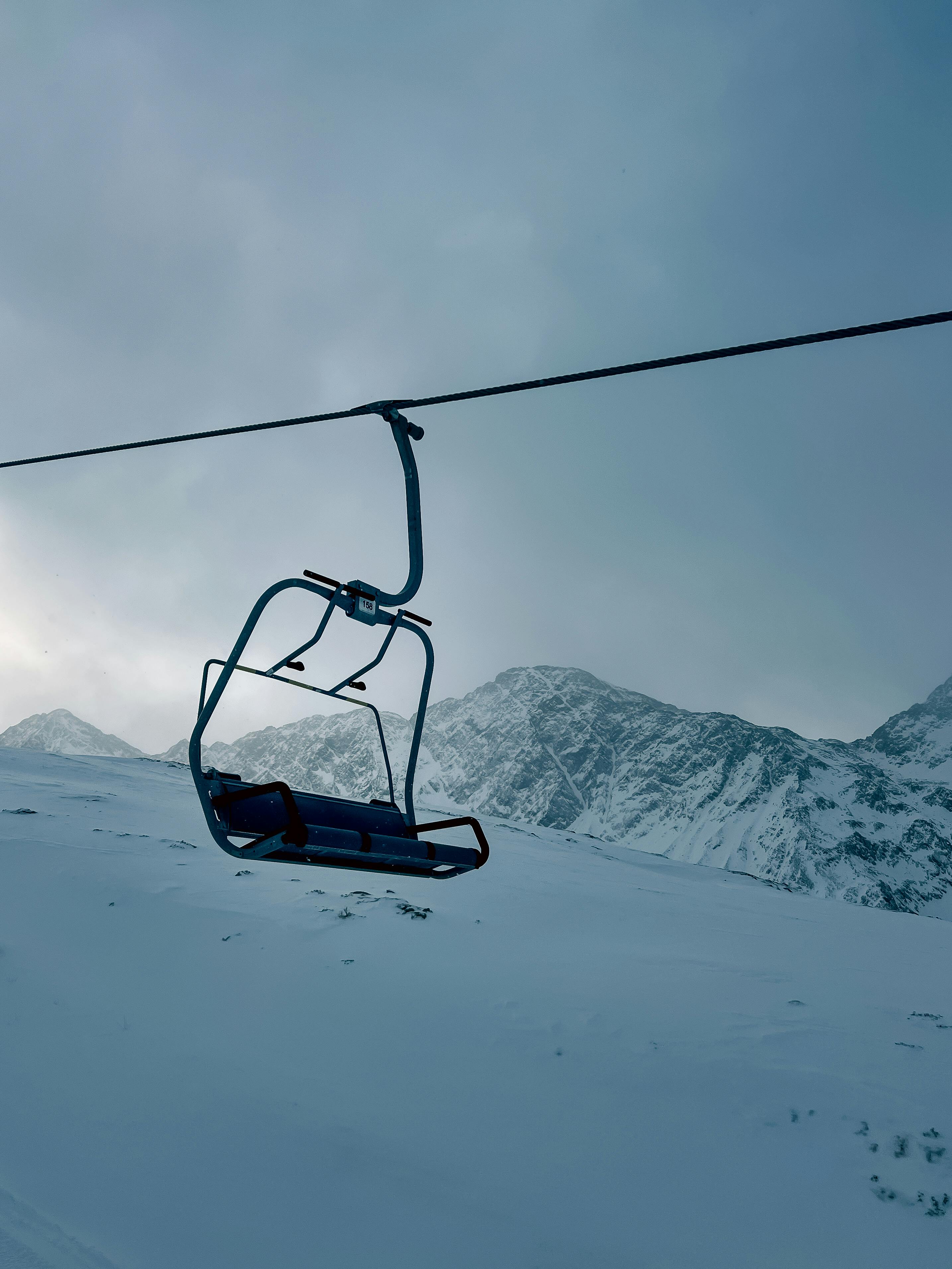 Chilling Dude Photos, Download The BEST Free Chilling Dude Stock Photos ...