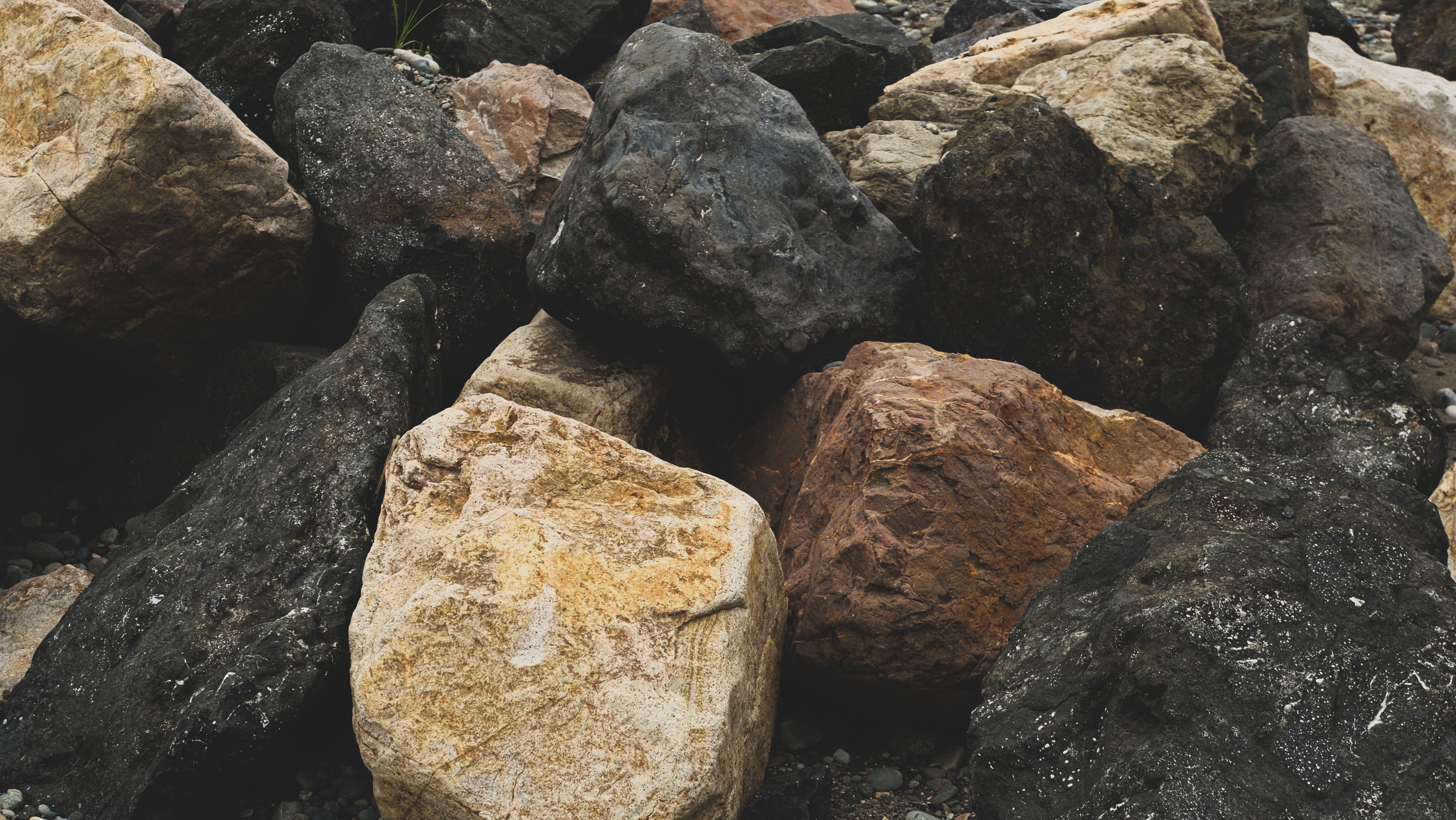 Close-Up Image of Natural Rock Formation · Free Stock Photo