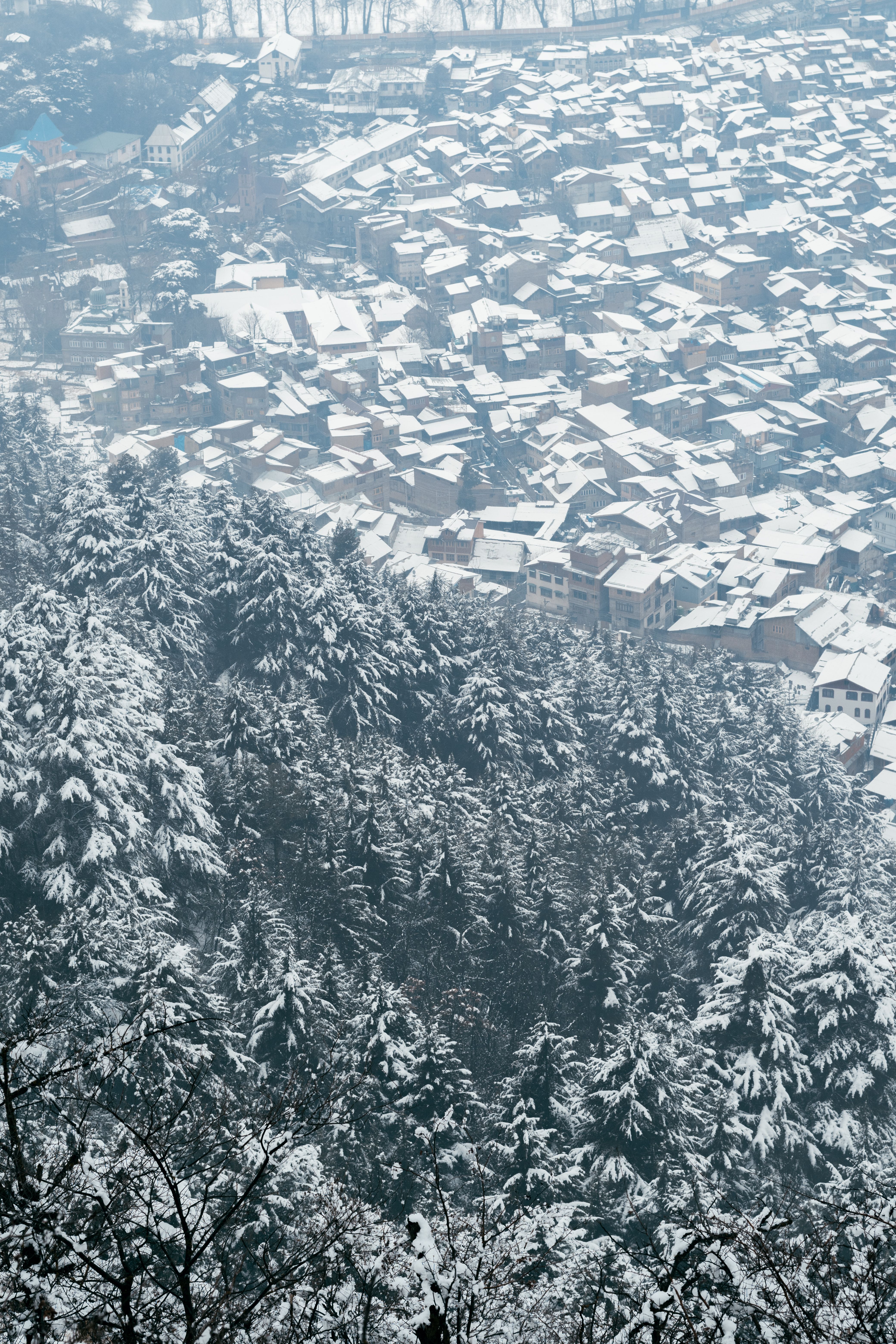Snow-Covered Srinagar City Aerial View · Free Stock Photo